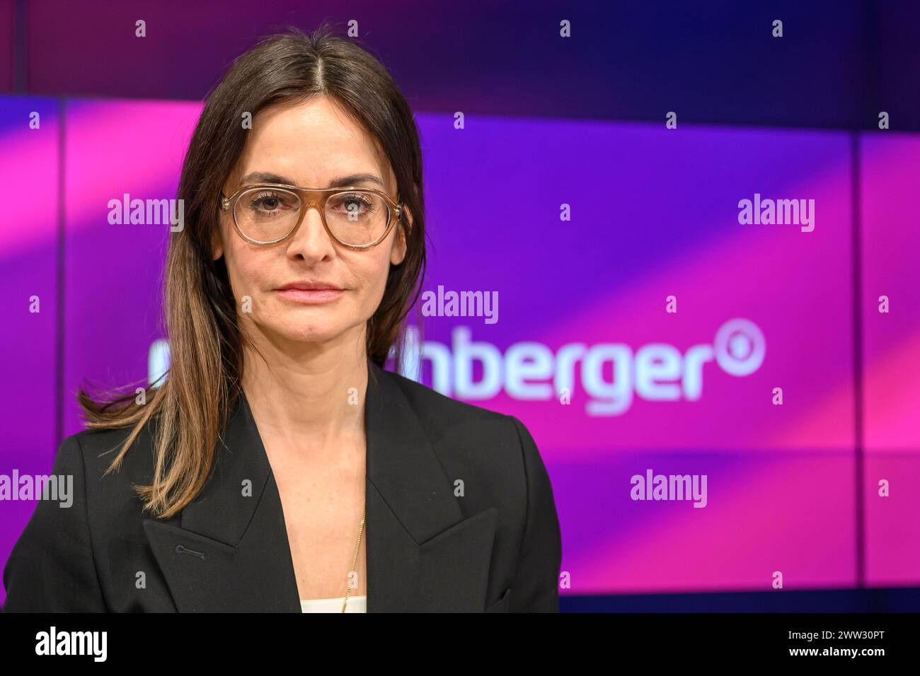 Iris Sayram (ARD-Hauptstadtstudio), zu Gast bei - maischberger ...