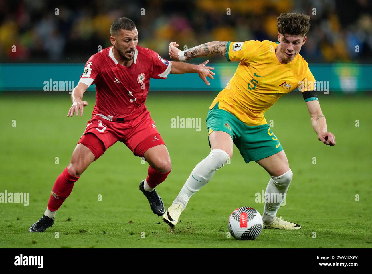 Australia's Jordan Bos, right, and Lebanon's Nassar Nassar compete for ...