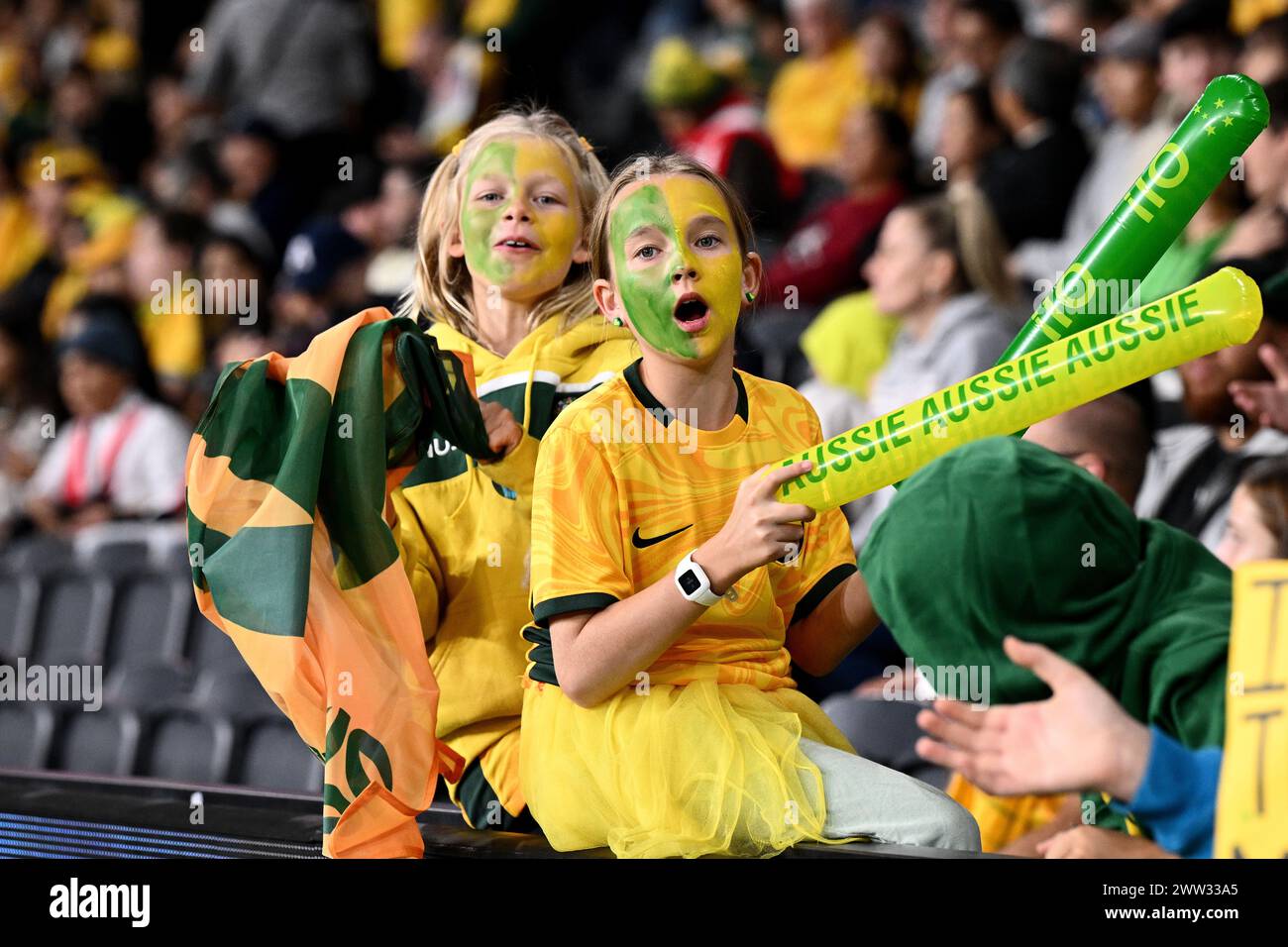 Sydney, Australia. 21st Mar, 2024. Spectators are seen in the crowd ...
