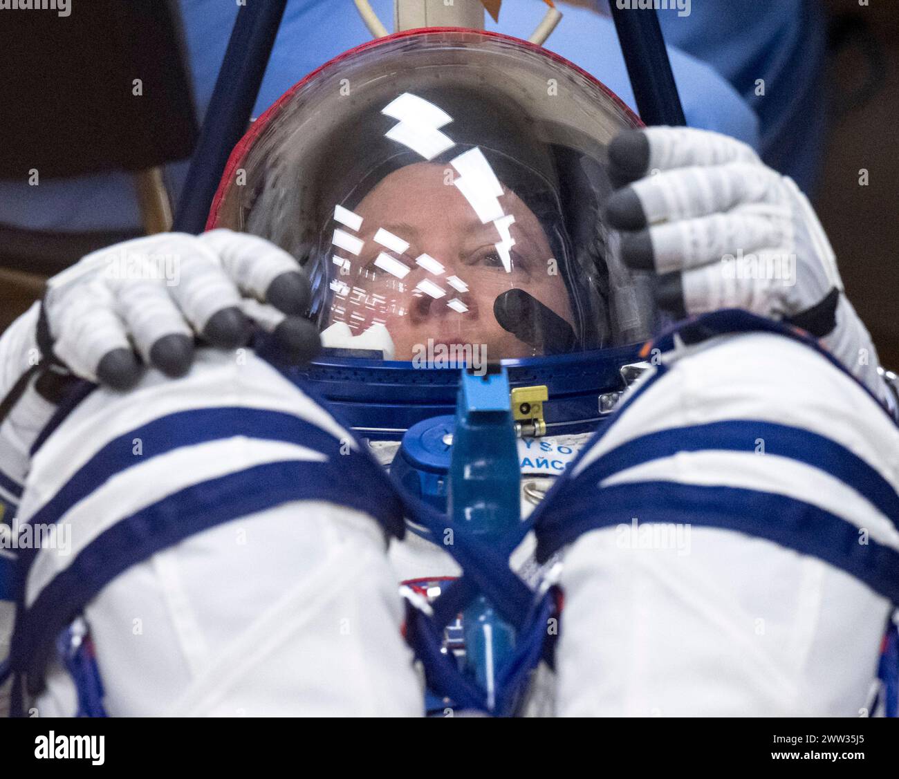 Expedition 71 NASA astronaut Tracy Dyson has her Russian Sokol suit ...