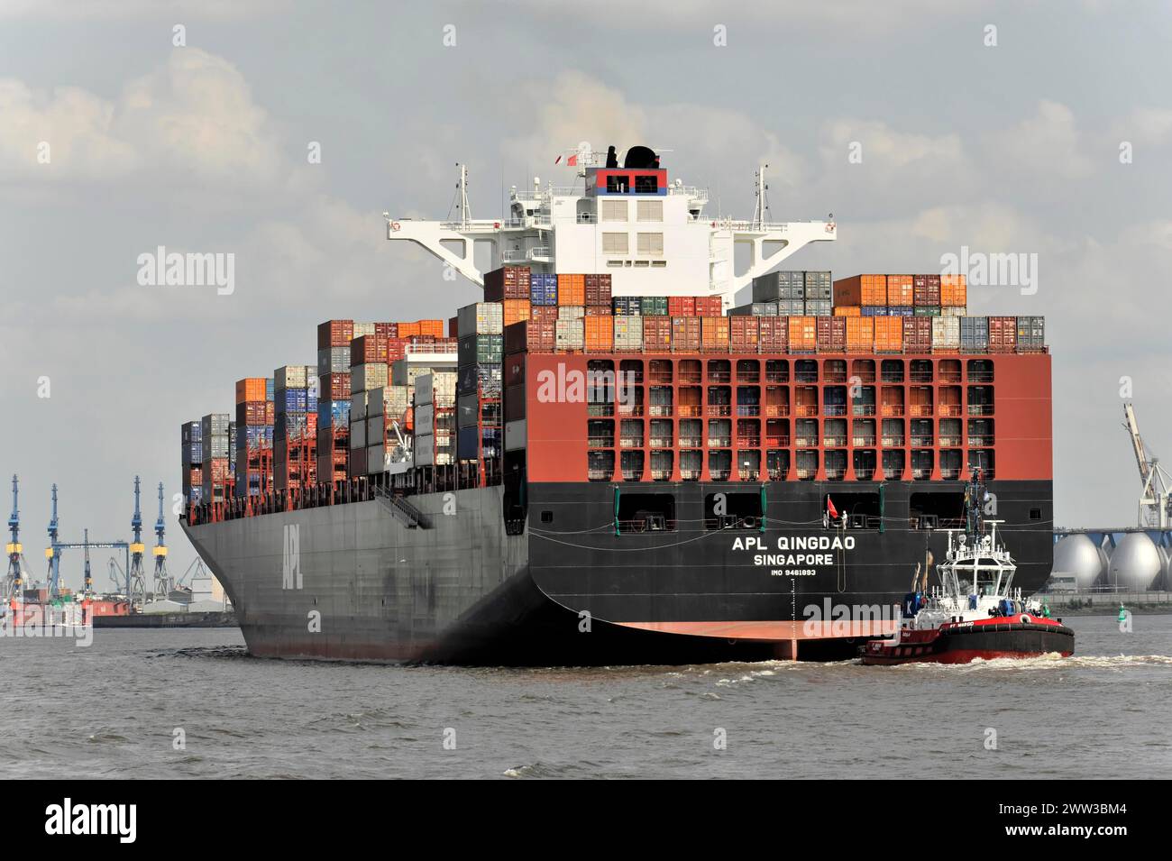 German freighter ship china hi-res stock photography and images - Alamy