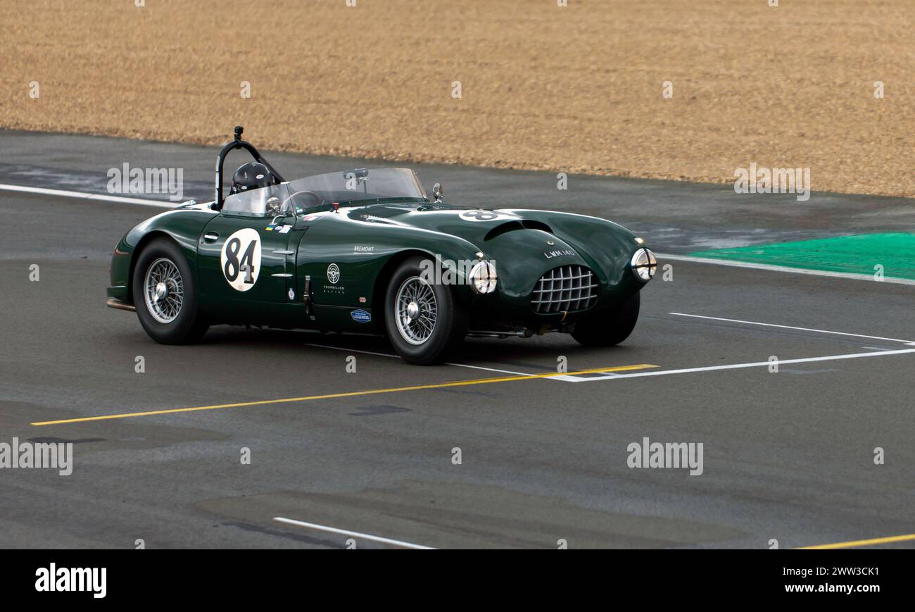 Rick and Joe Wilmott's Green, 1955, Jaguar XK140 Gomm Special, durning ...