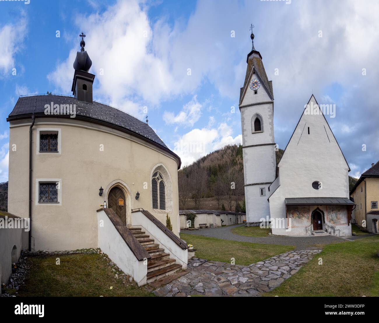 Gothic romanesque architecture hi-res stock photography and images - Alamy