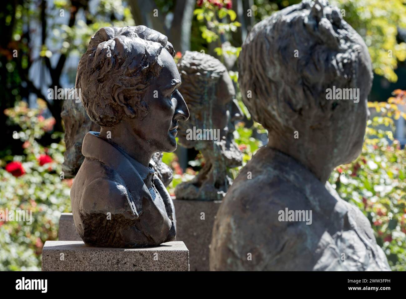 Monument to journalist and writer Ludwig Boerne, portrait, bronze ...