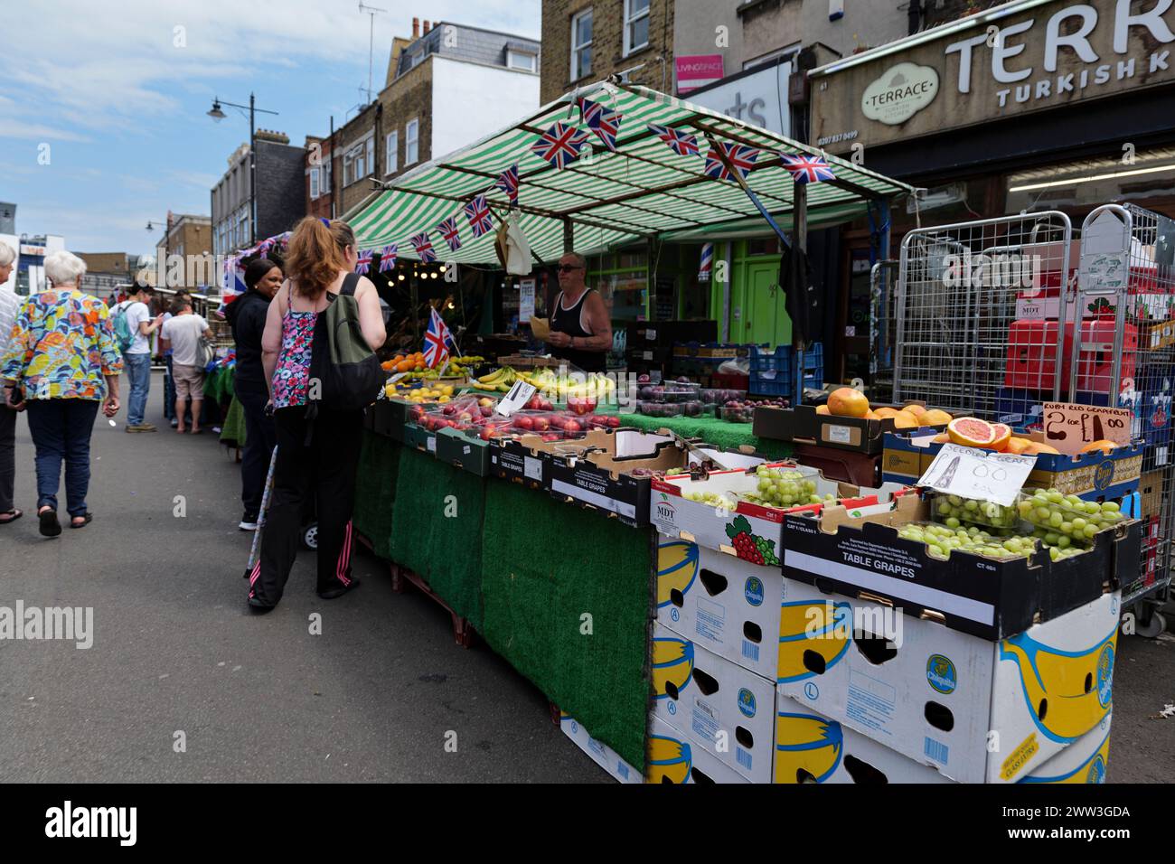 Market chapel hi-res stock photography and images - Alamy