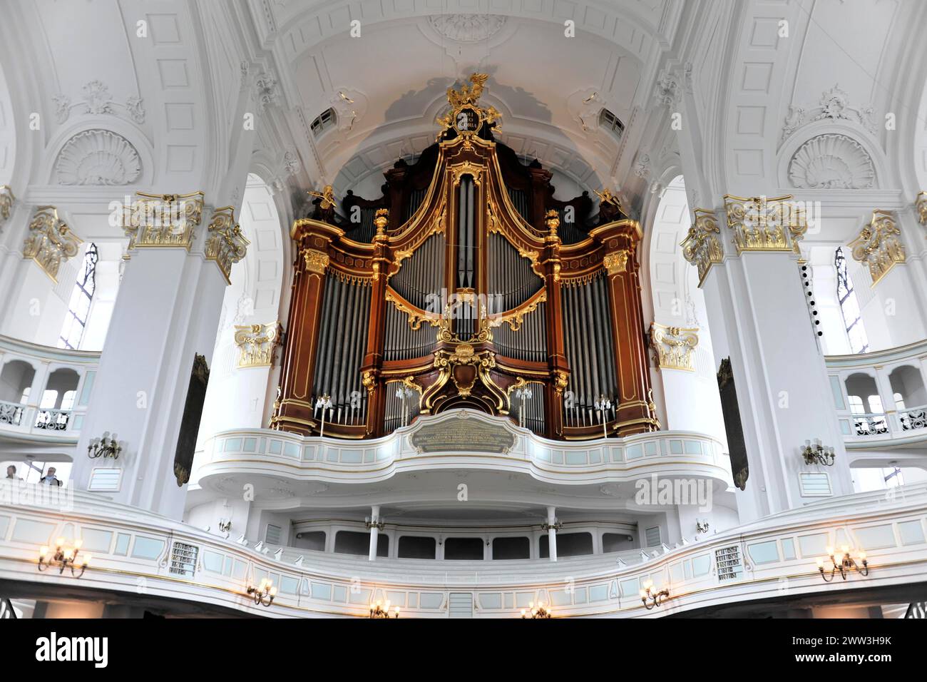 Michaeliskirche, Michel, baroque church St. Michaelis, first start of ...