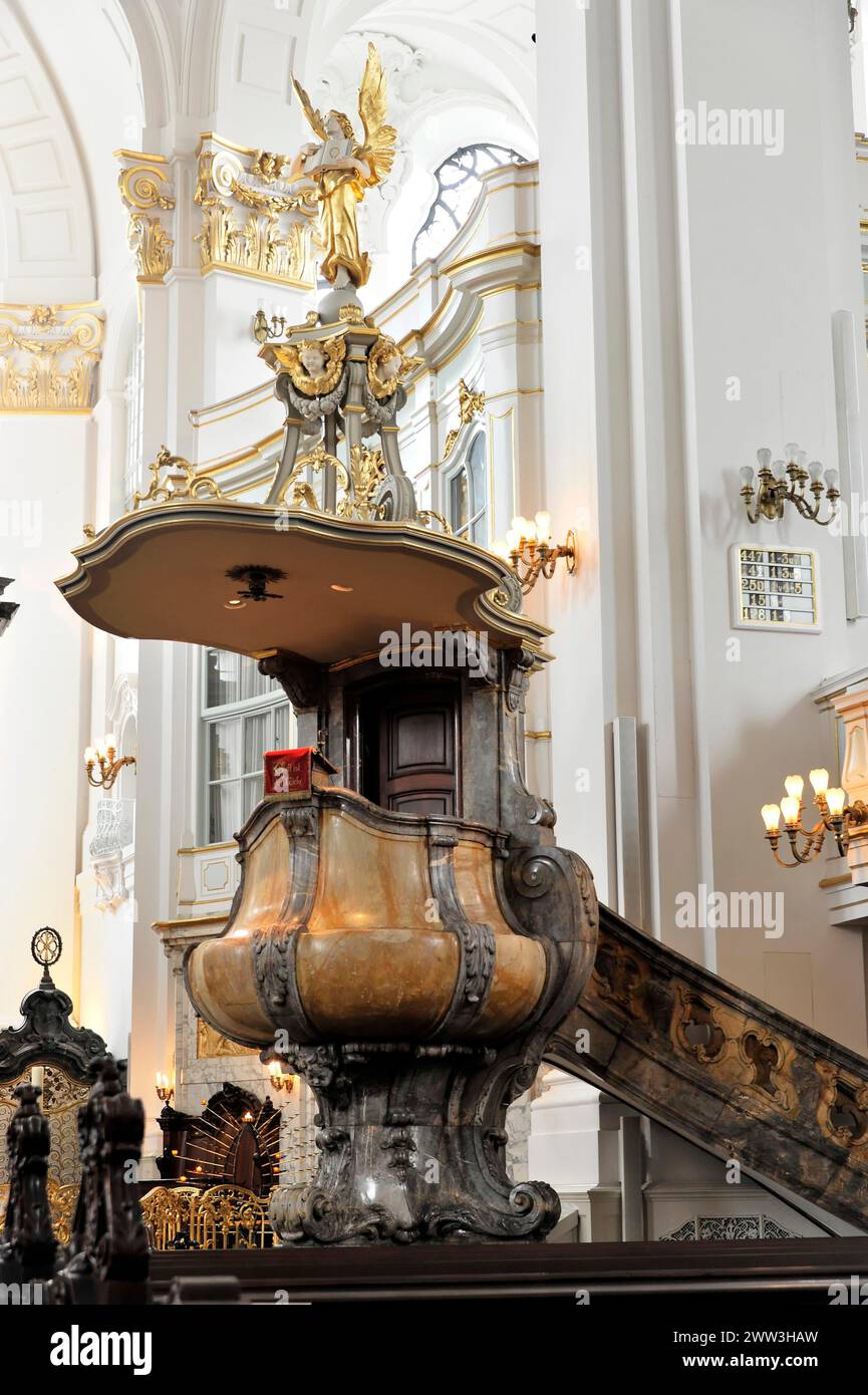 Michaeliskirche, Michel, baroque church St. Michaelis, first start of ...