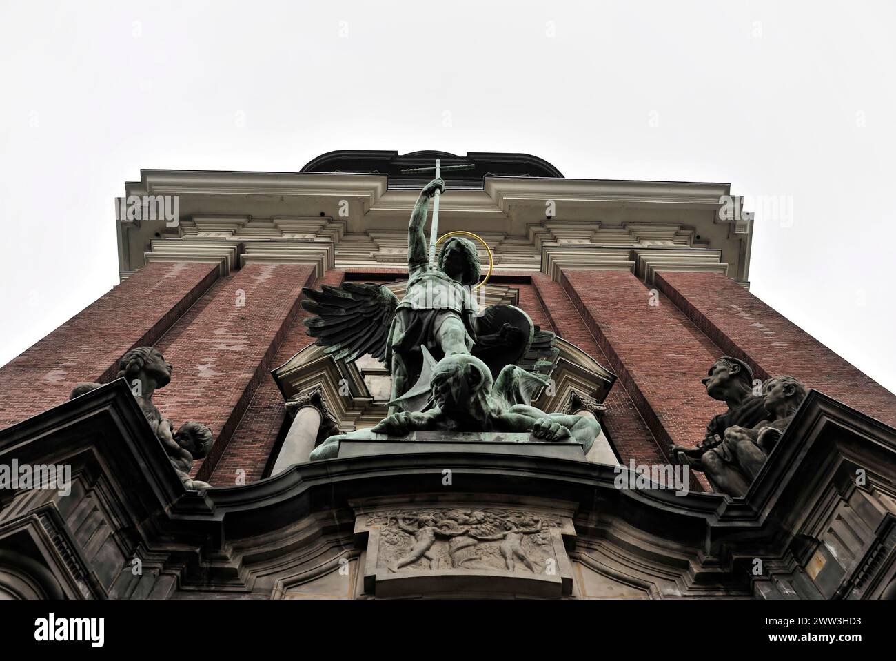 Michaeliskirche, Michel, baroque church St. Michaelis, first start of ...