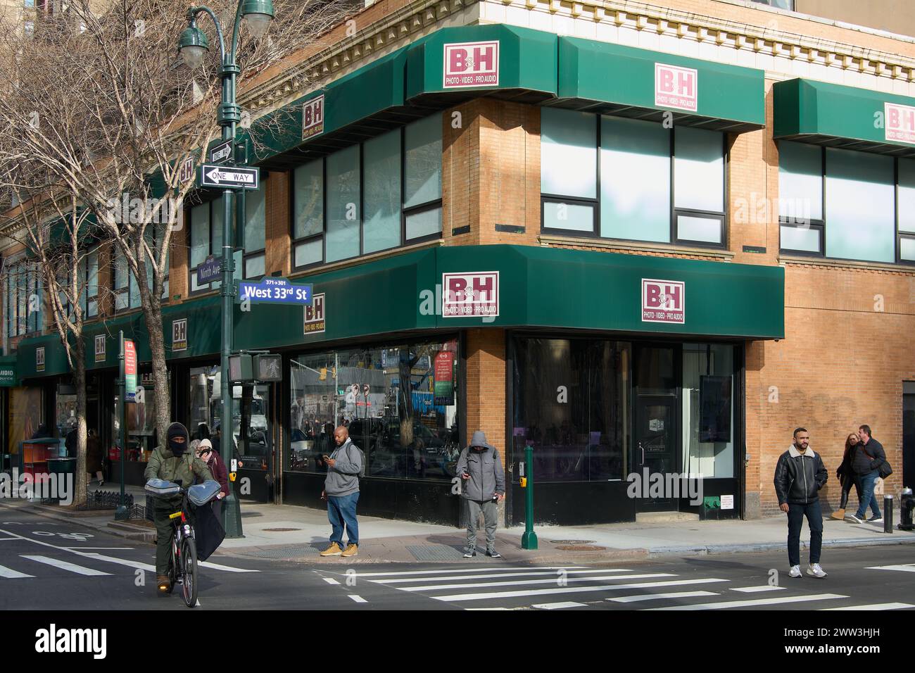 New York, NY, USA - March 21, 2024: Iconic electronics store displayed ...