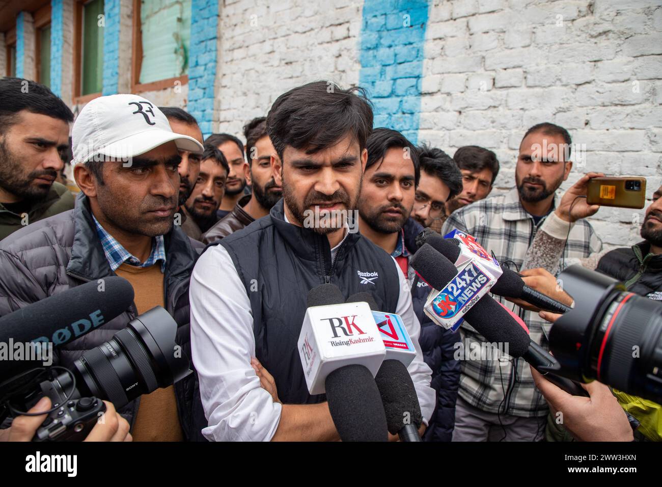 Waheed ur rahman para hi-res stock photography and images - Alamy