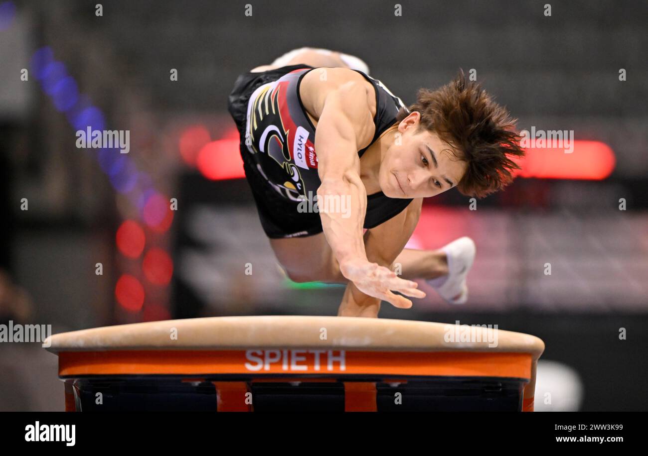 Vault gymnastics hi-res stock photography and images - Alamy