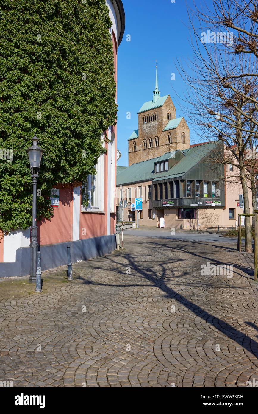 Minden cathedral hi-res stock photography and images - Alamy