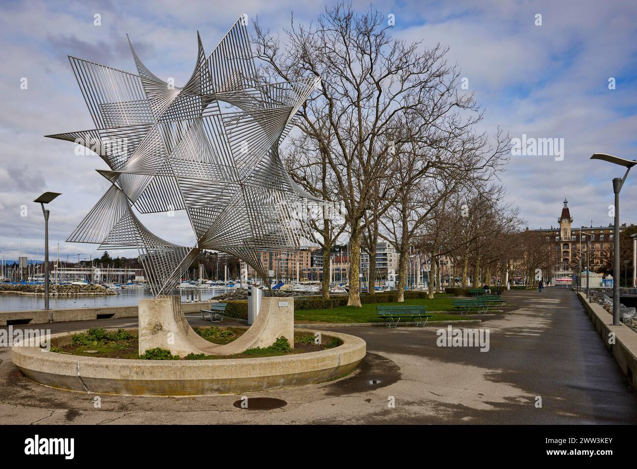 Art object Ouverture au Monde by the artist Angel Duarte and waterfront ...