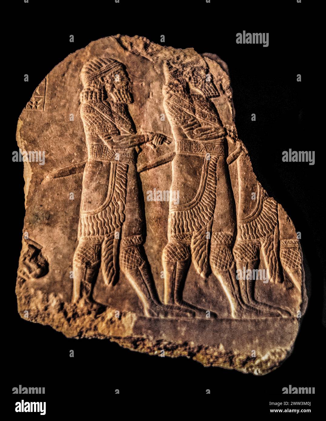 The army, a powerful tool for building the Assyrian empire, three ...