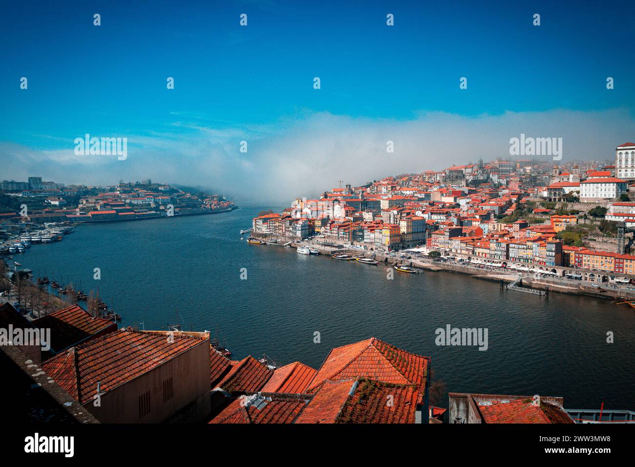 Mist on the roofs hi-res stock photography and images - Alamy