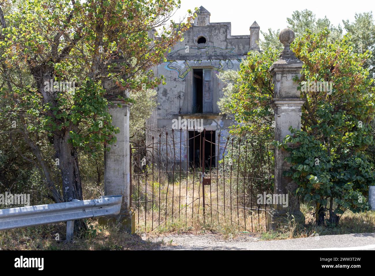 Buda images, colors Stock Photo - Alamy