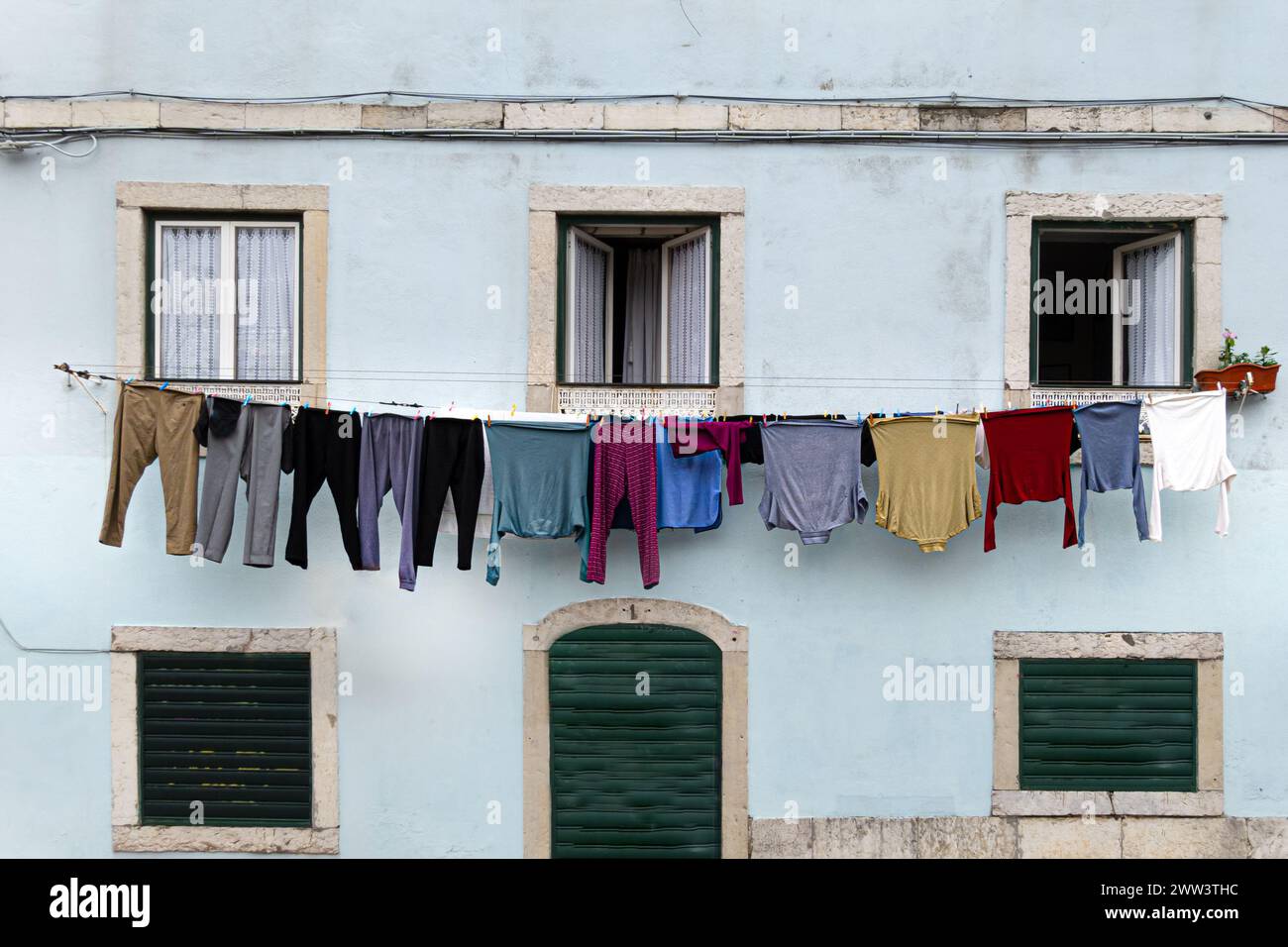 Wall traditional architectural features hi-res stock photography and ...