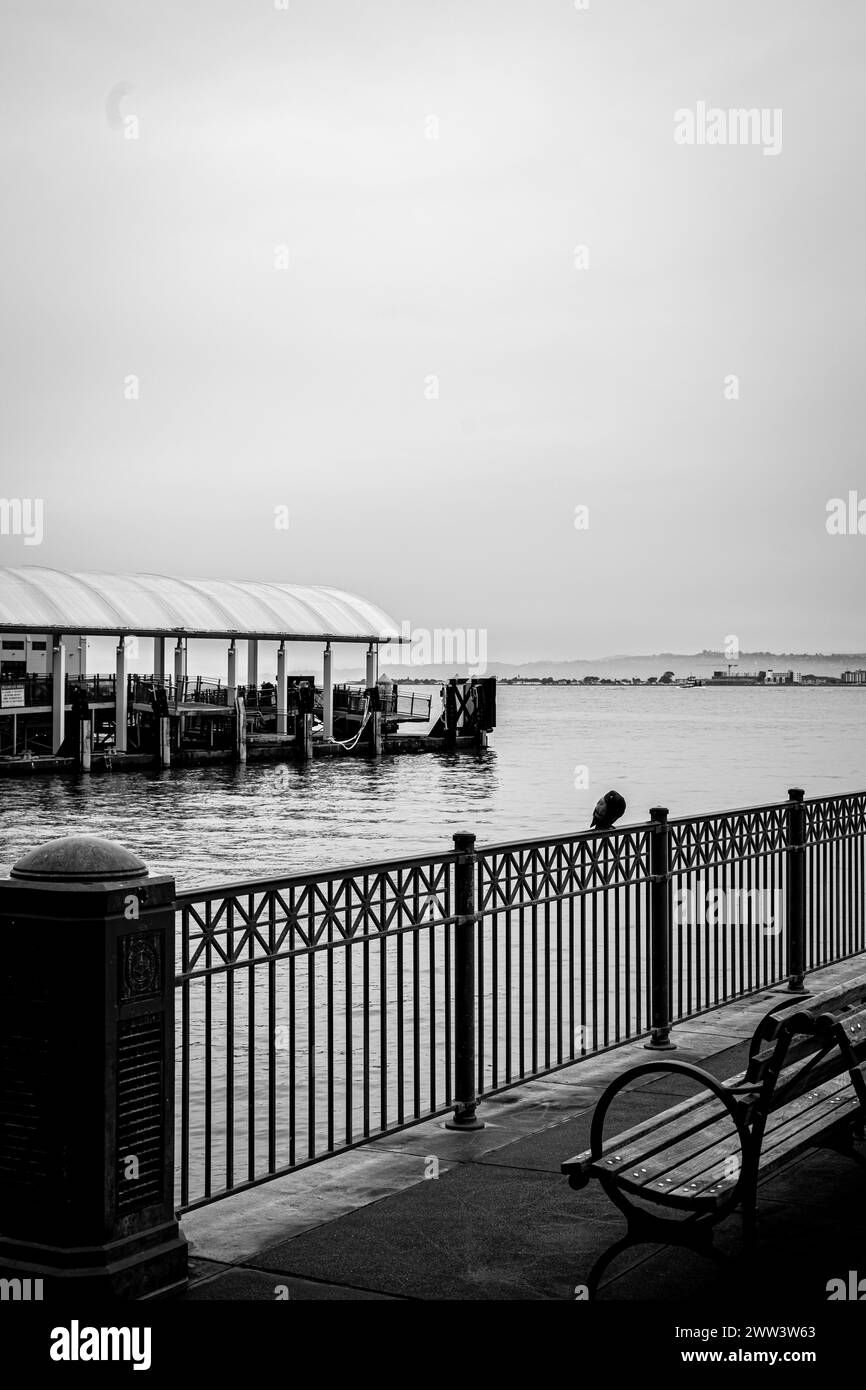 Coastal pier fishing hi-res stock photography and images - Alamy