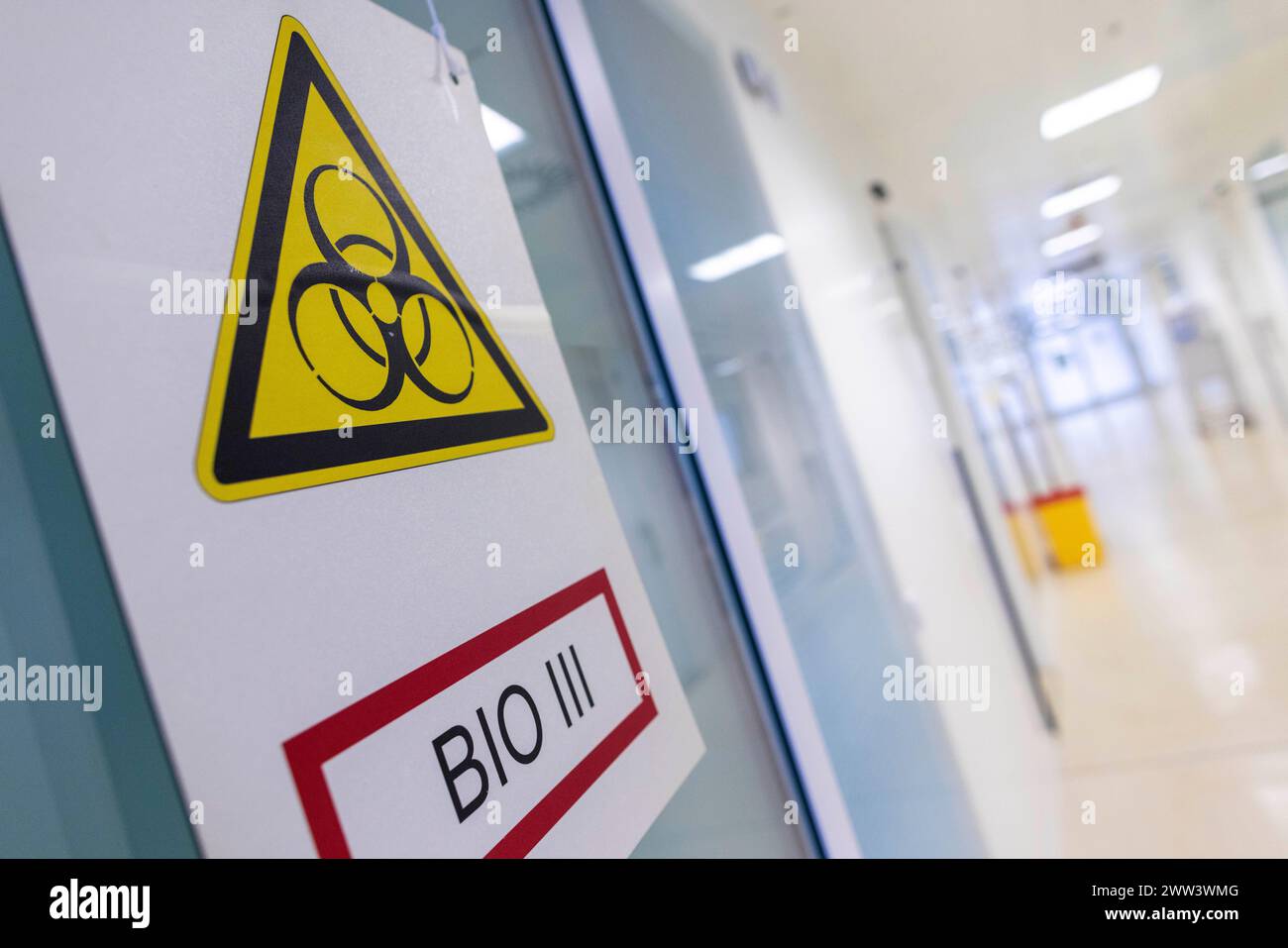 Duesseldorf, Germany. 21st Mar, 2024. A highly infected patient is ...