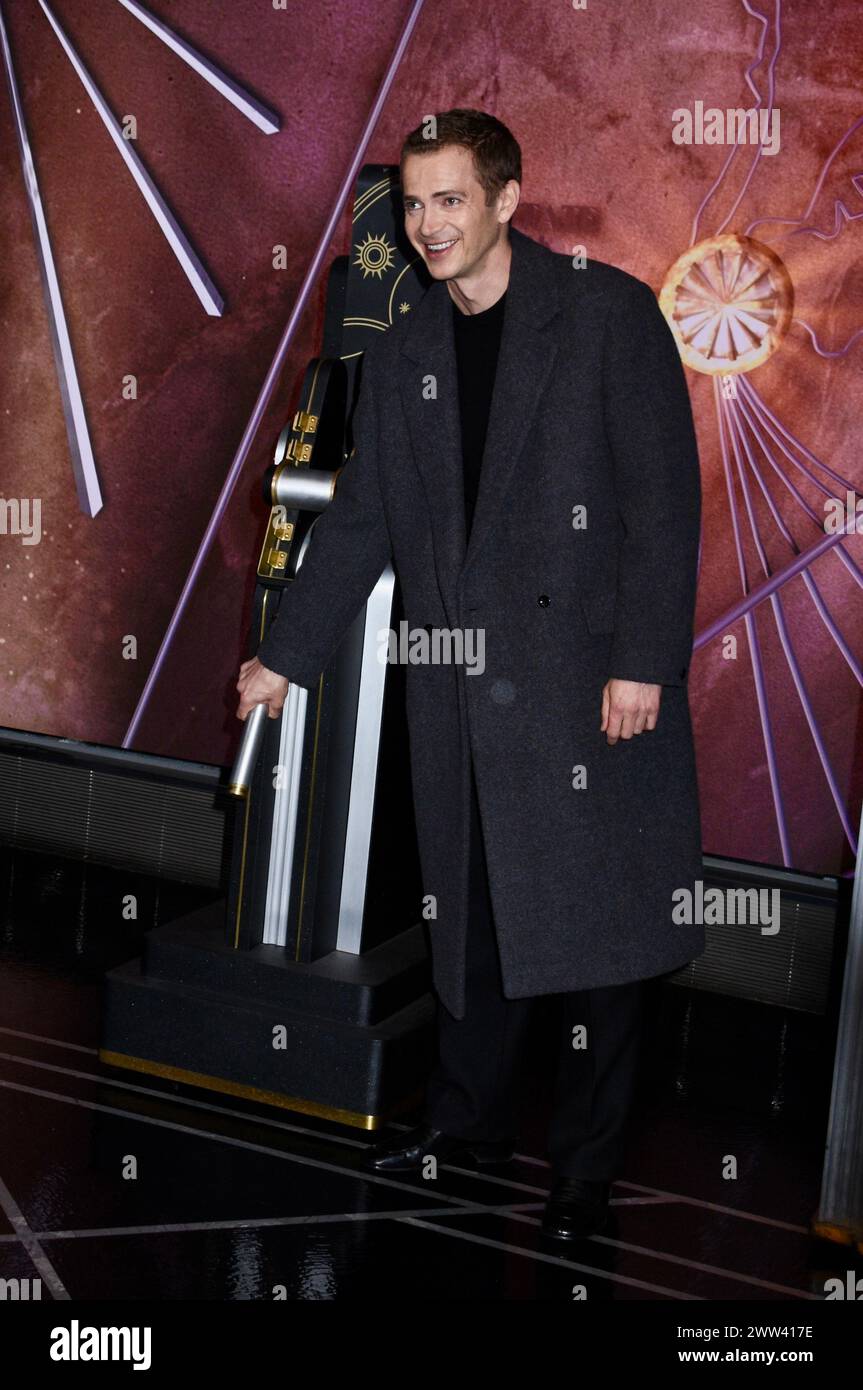 New York, NY, USA. 21st Mar, 2024. Hayden Christensen lights the Empire State Building to ...