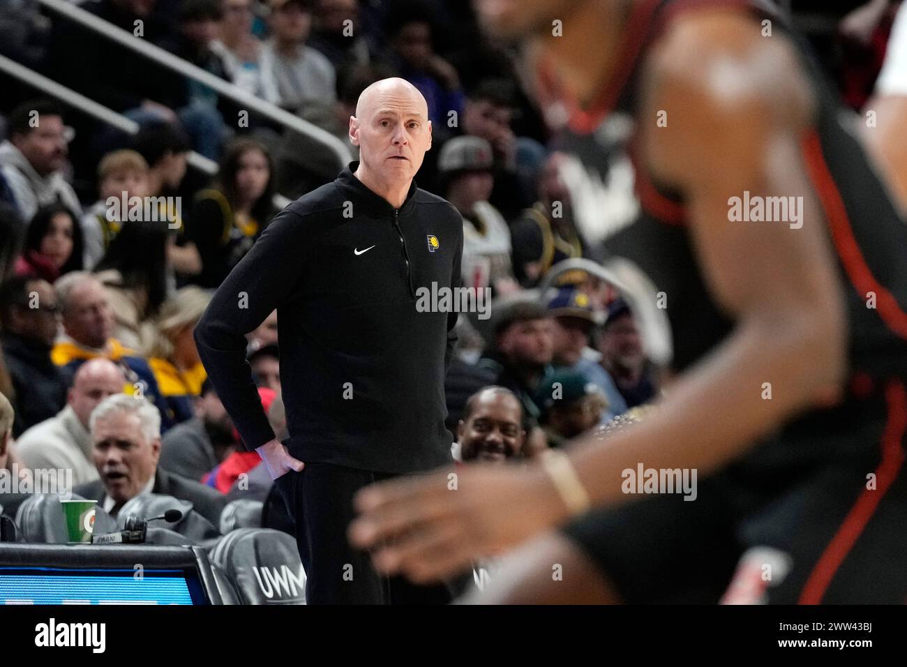Indiana Pacers head coach Rick Carlisle watches from the sideline ...