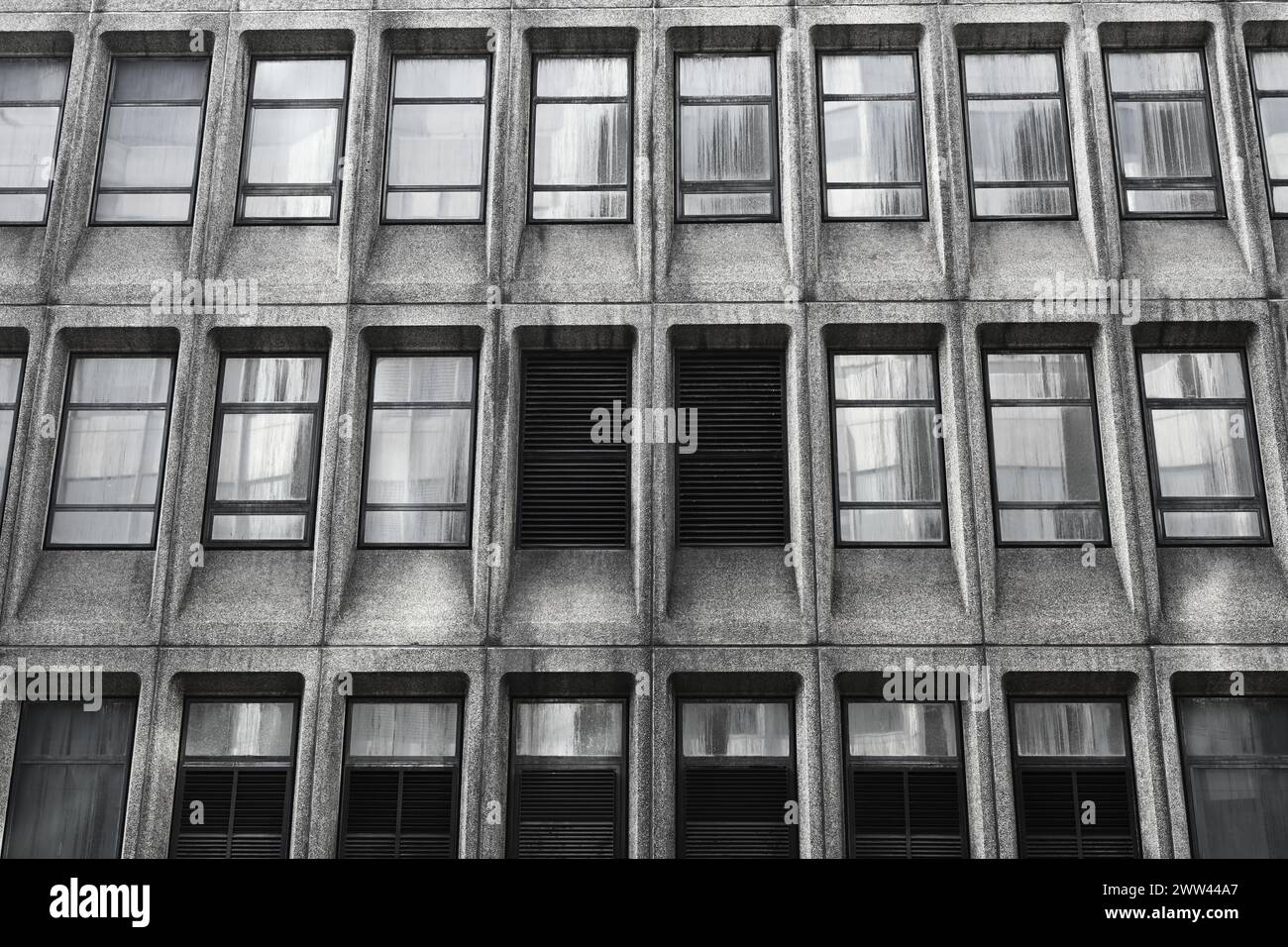 1970s office block london hi-res stock photography and images - Alamy