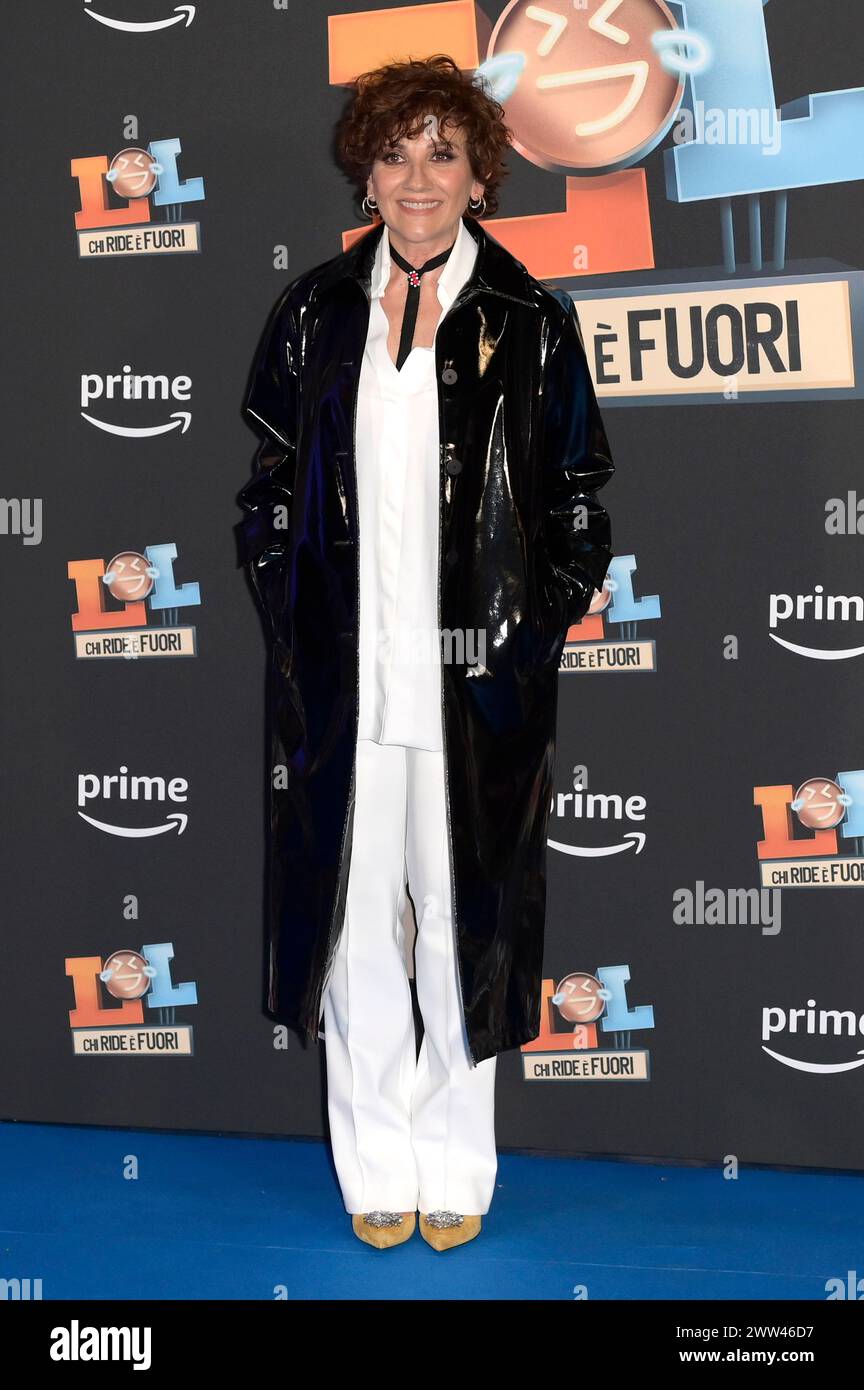 Lucia Ocone bei der Premiere der 4. Staffel der Amazon Prime Video ...