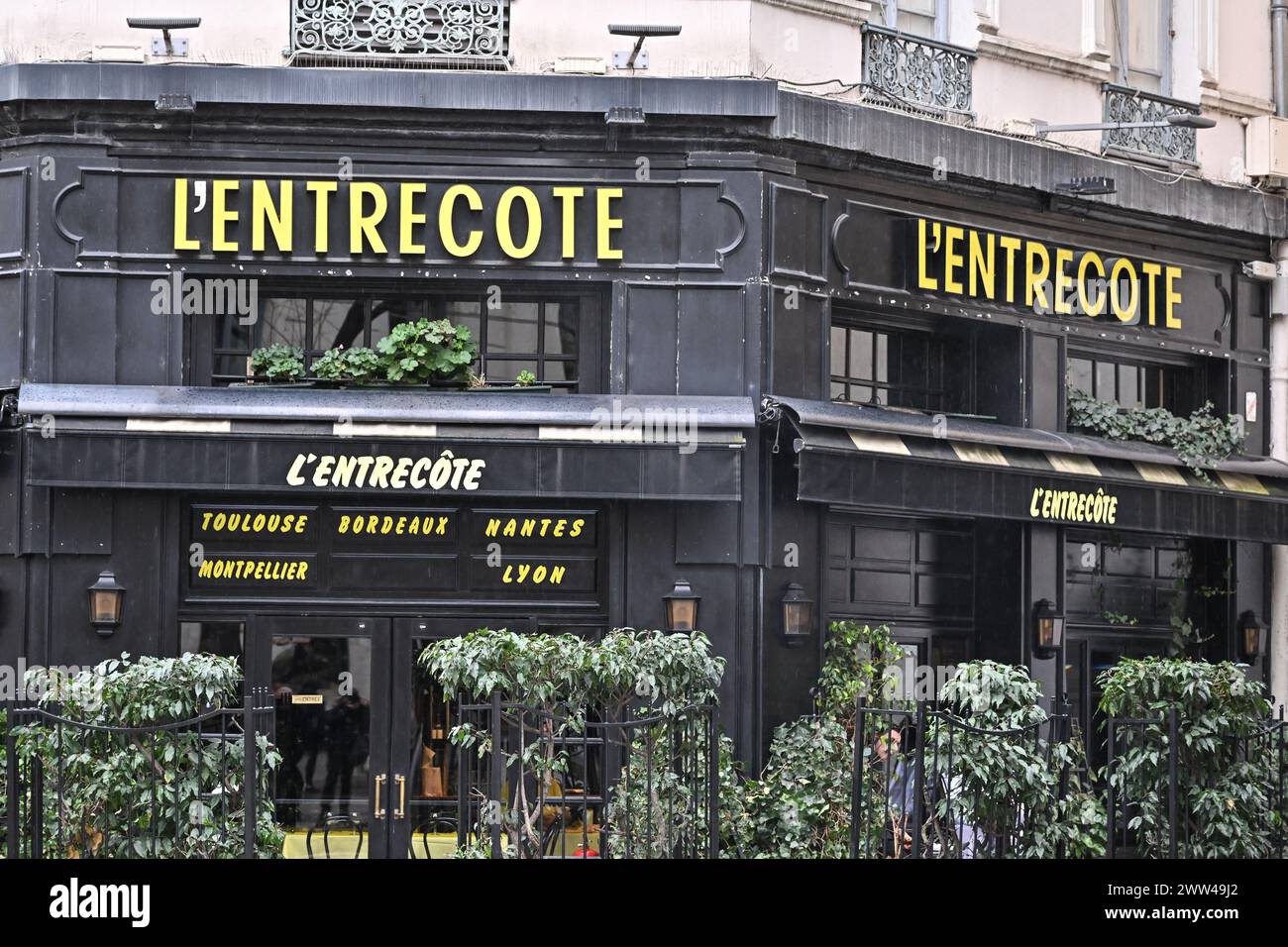 Restaurant L Entrecote Illustration of commercial signs and shops in ...