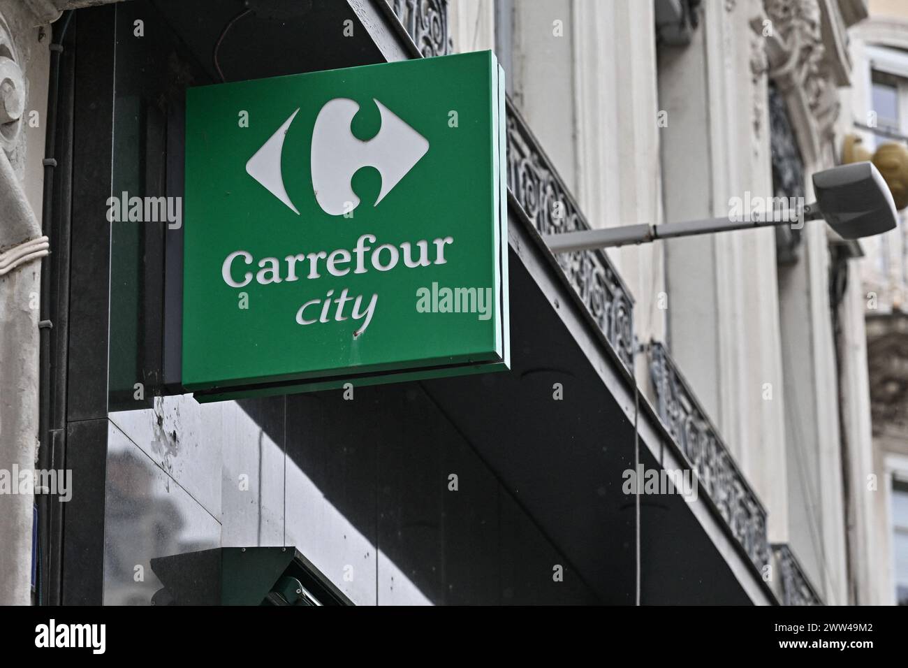 Carrefour City Illustration of commercial signs and shops in Lyon ...