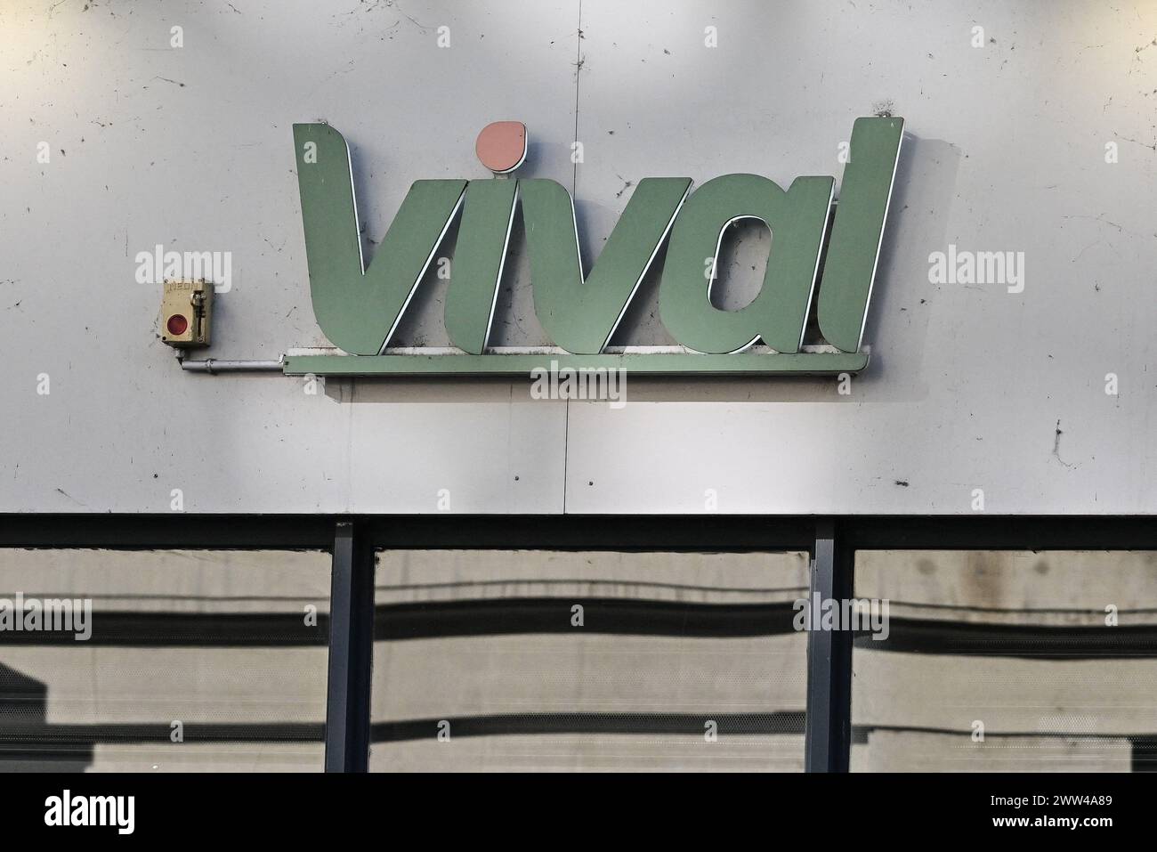 Vival Illustration of commercial signs and shops in Lyon, France on ...