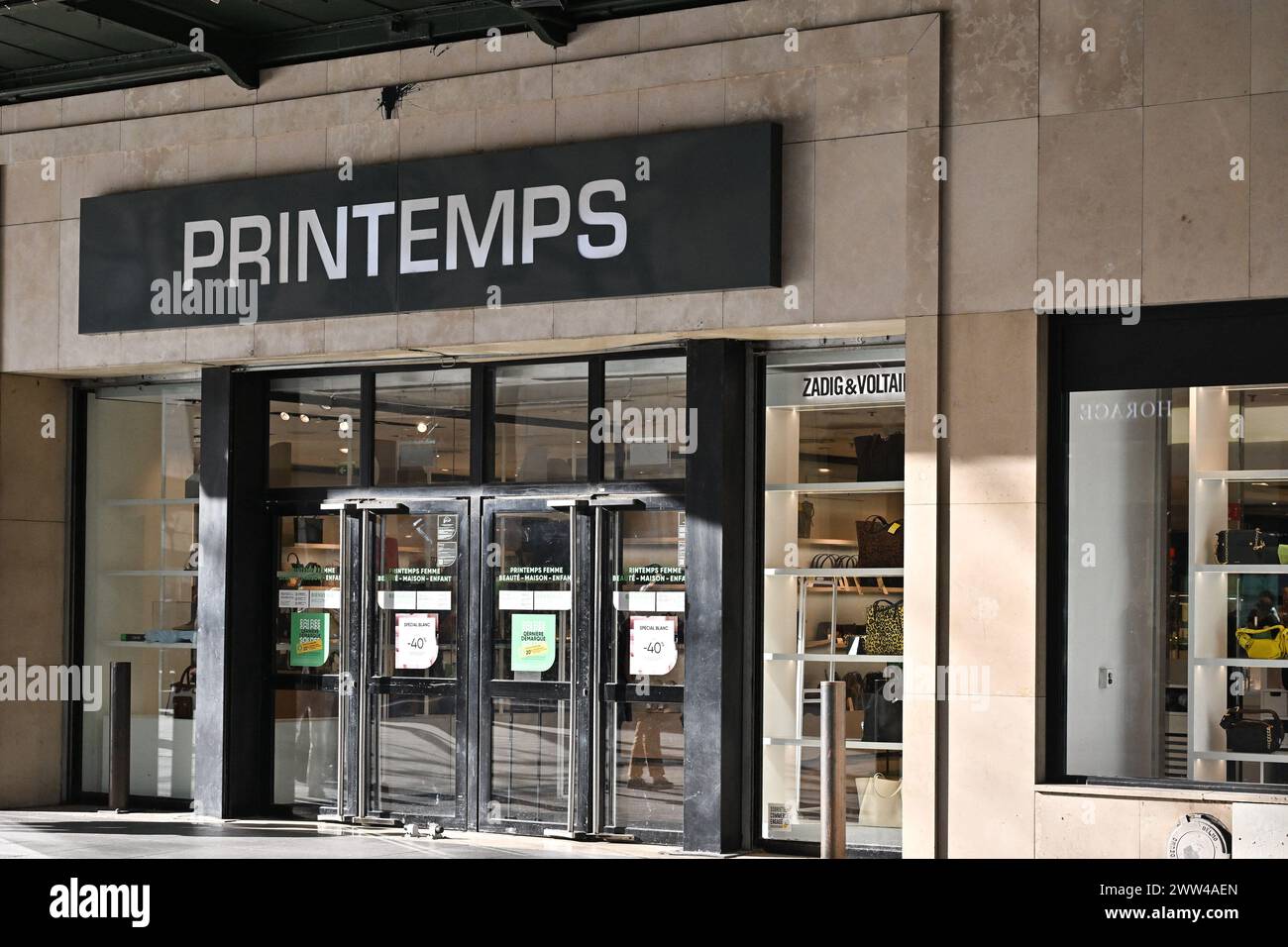 Lyon, France. 27th Jan, 2024. Printemps Illustration of commercial ...