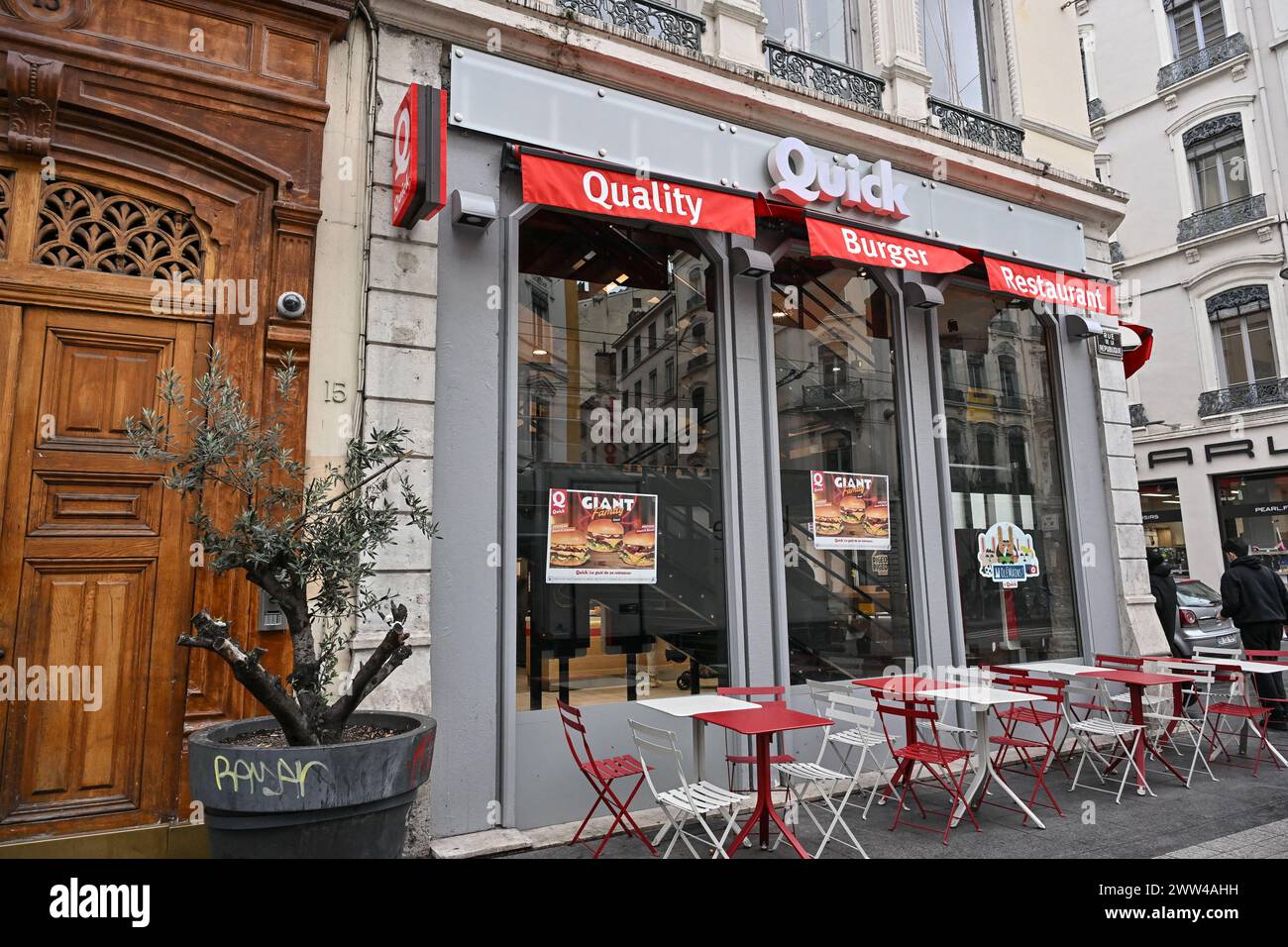 Lyon, France. 29th Jan, 2024. Quick Restaurant Illustration of ...