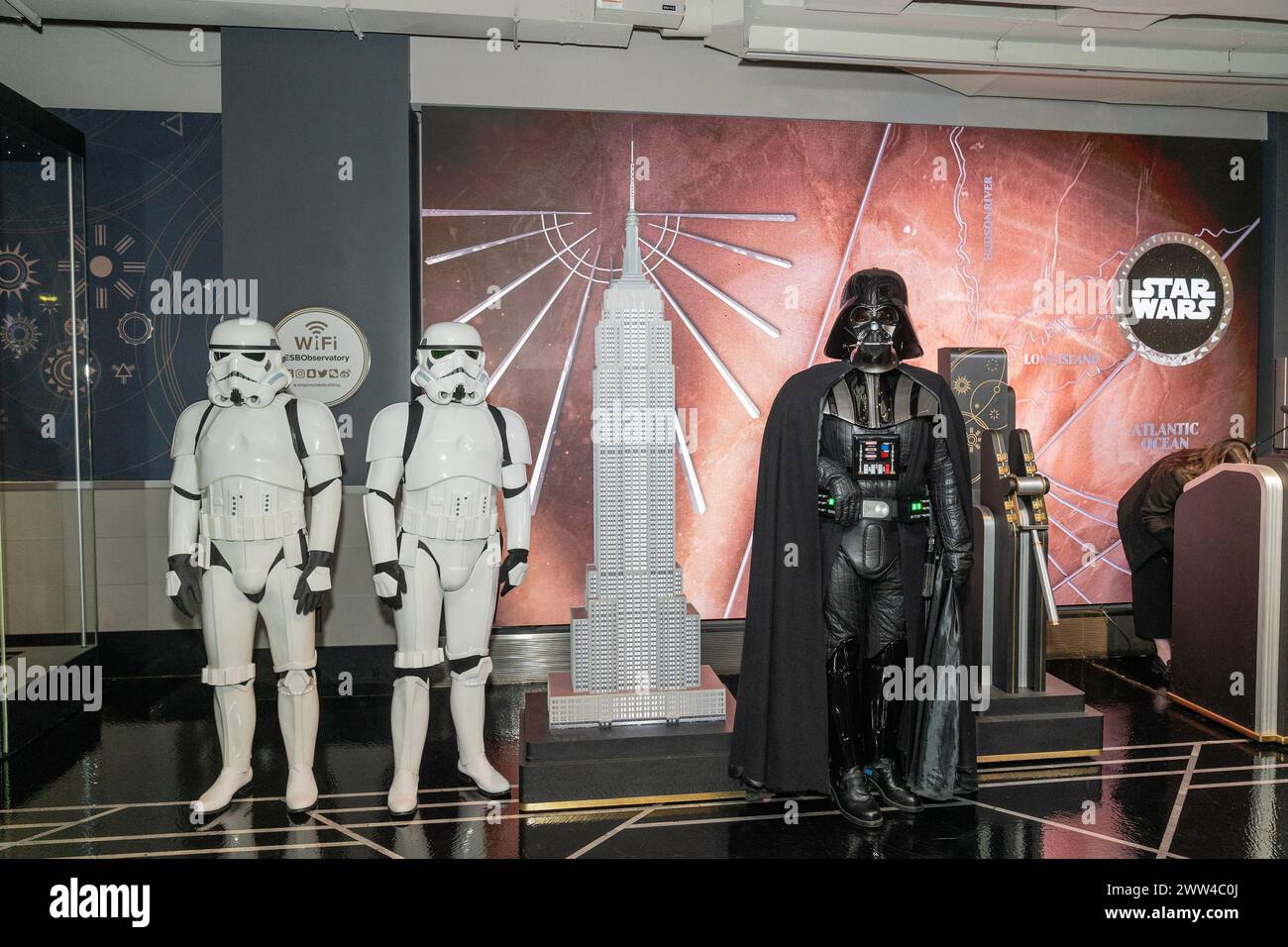 Costume characters seen as Hayden Christensen visits Empire State ...