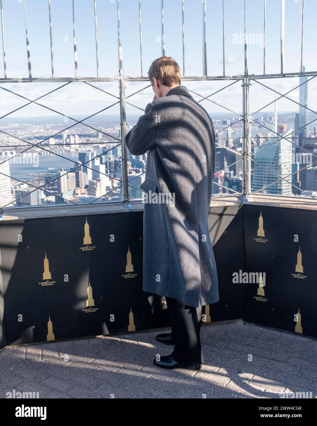 New York, New York, USA. 21st Mar, 2024. Hayden Christensen visits Empire State Building in New ...