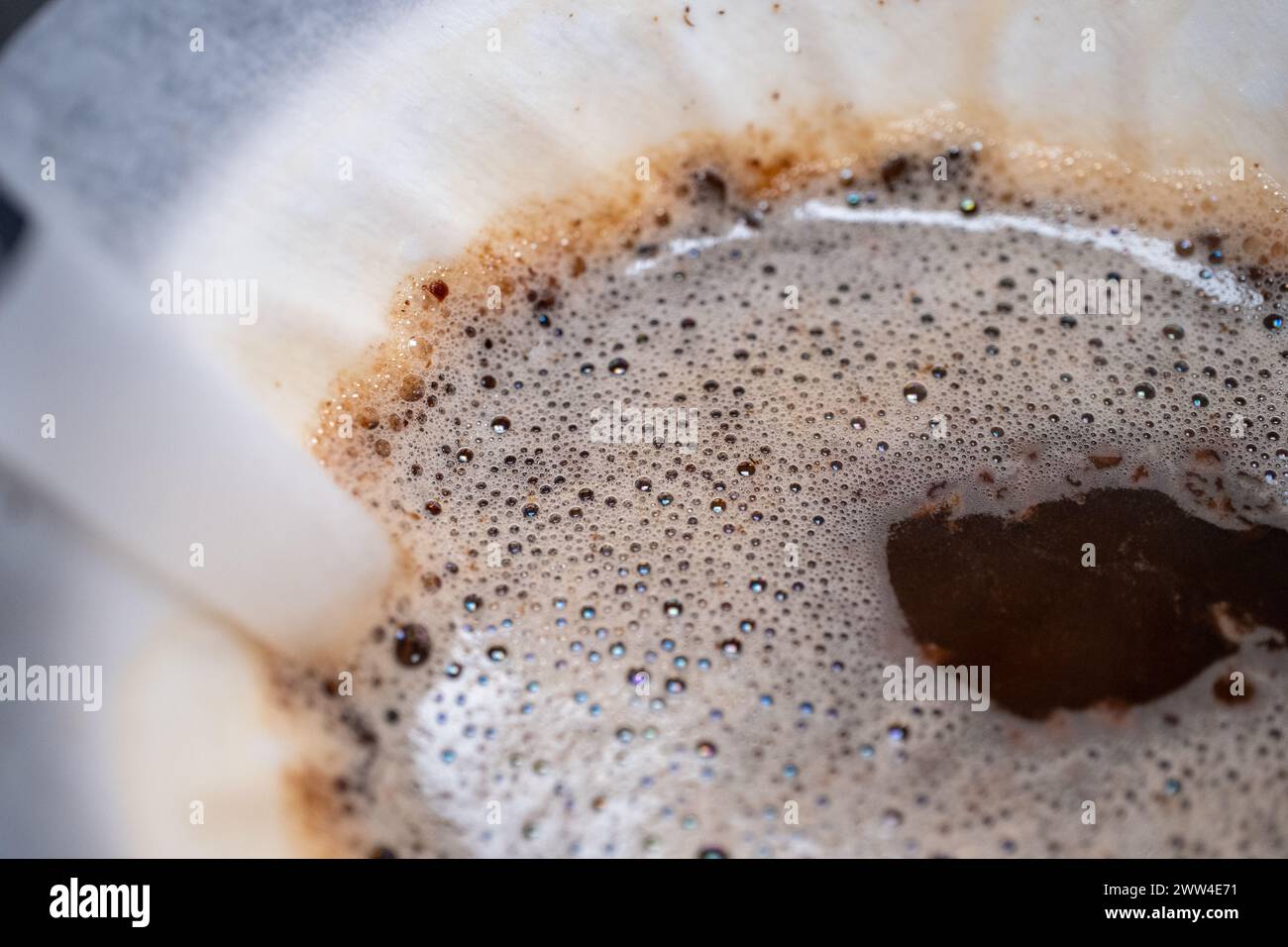 Brewing coffee with the v60 method Stock Photo - Alamy