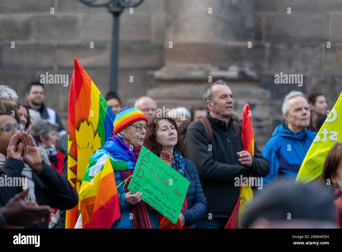 Demonstration Gemeinsam gegen Rechtsextremismus in Nürnberg Ver.di ruft ...