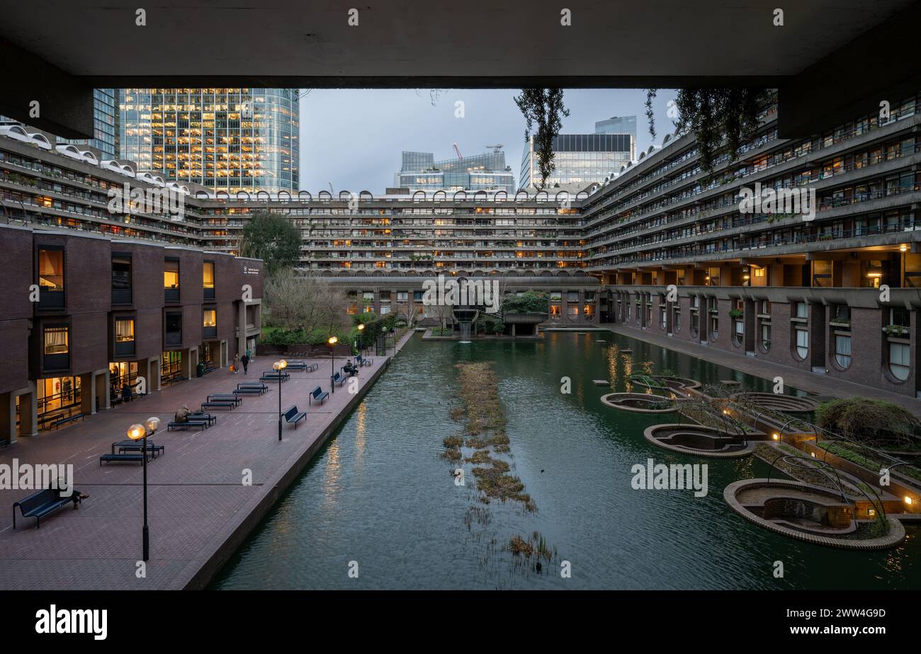London, UK: Artificial lake with waterfall on the Barbican Estate in ...