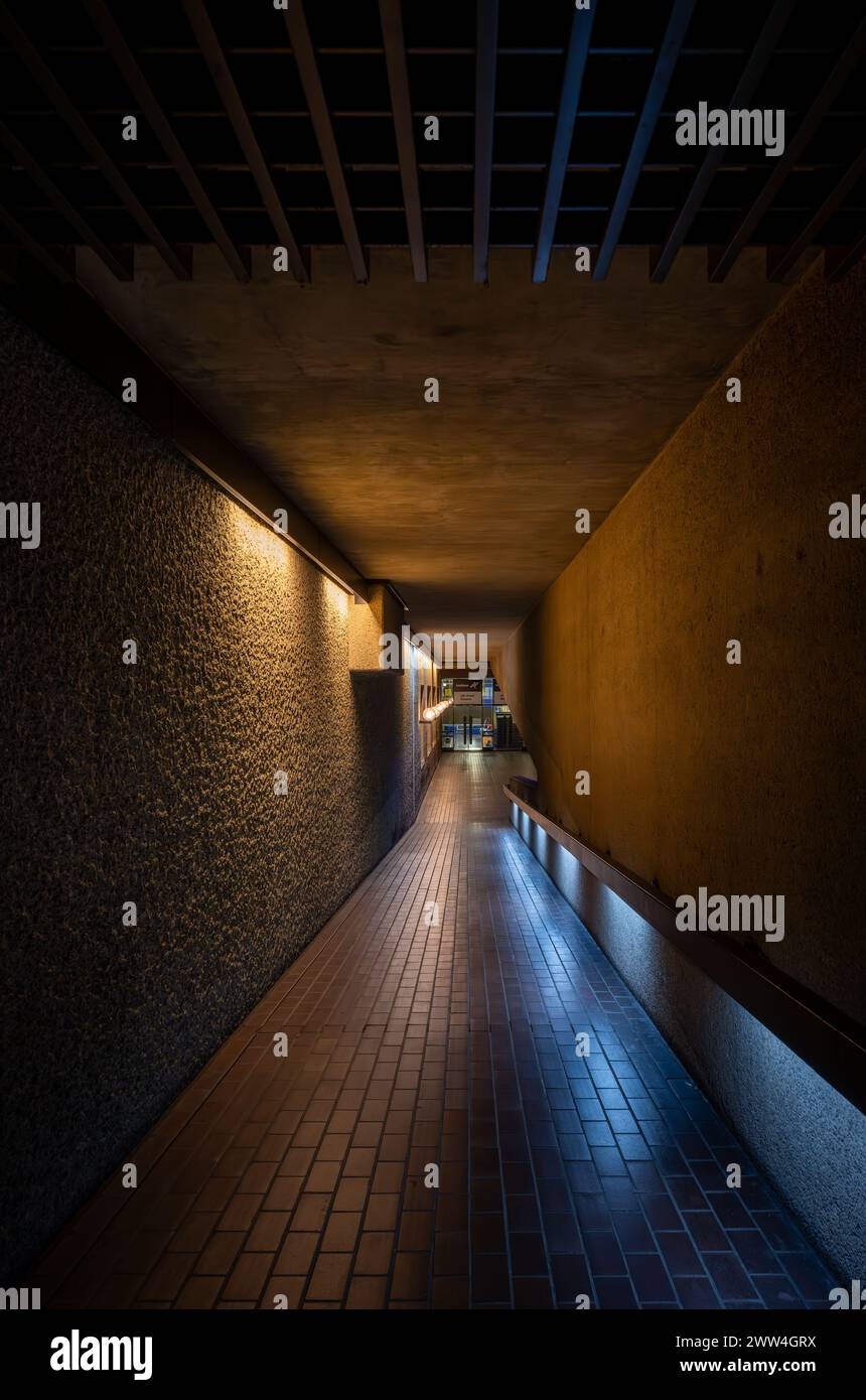London, UK: Interior architecture of the Barbican Estate in the City of ...