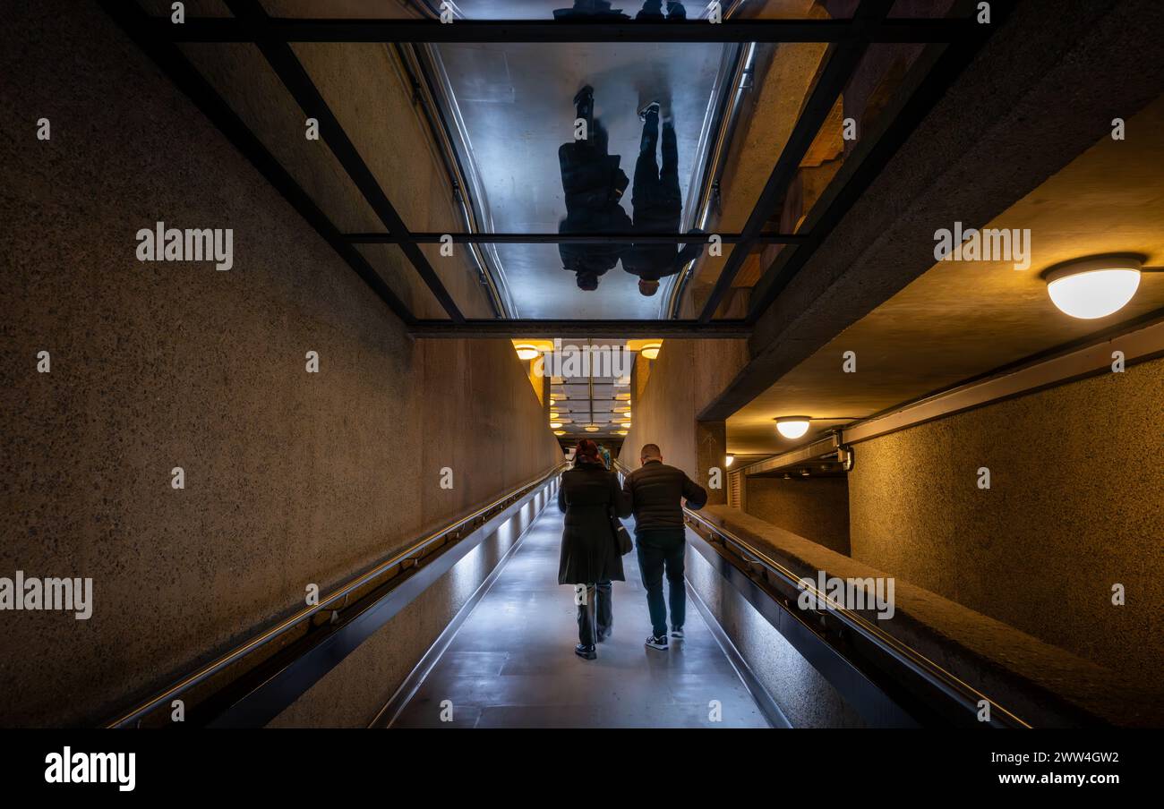 London, UK: Interior architecture of the Barbican Estate in the City of ...