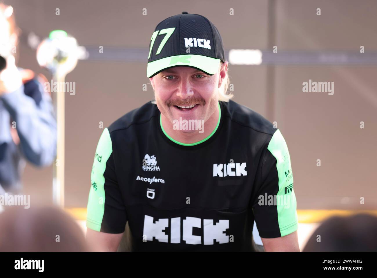 Stake f1 team kick sauber hi-res stock photography and images - Alamy