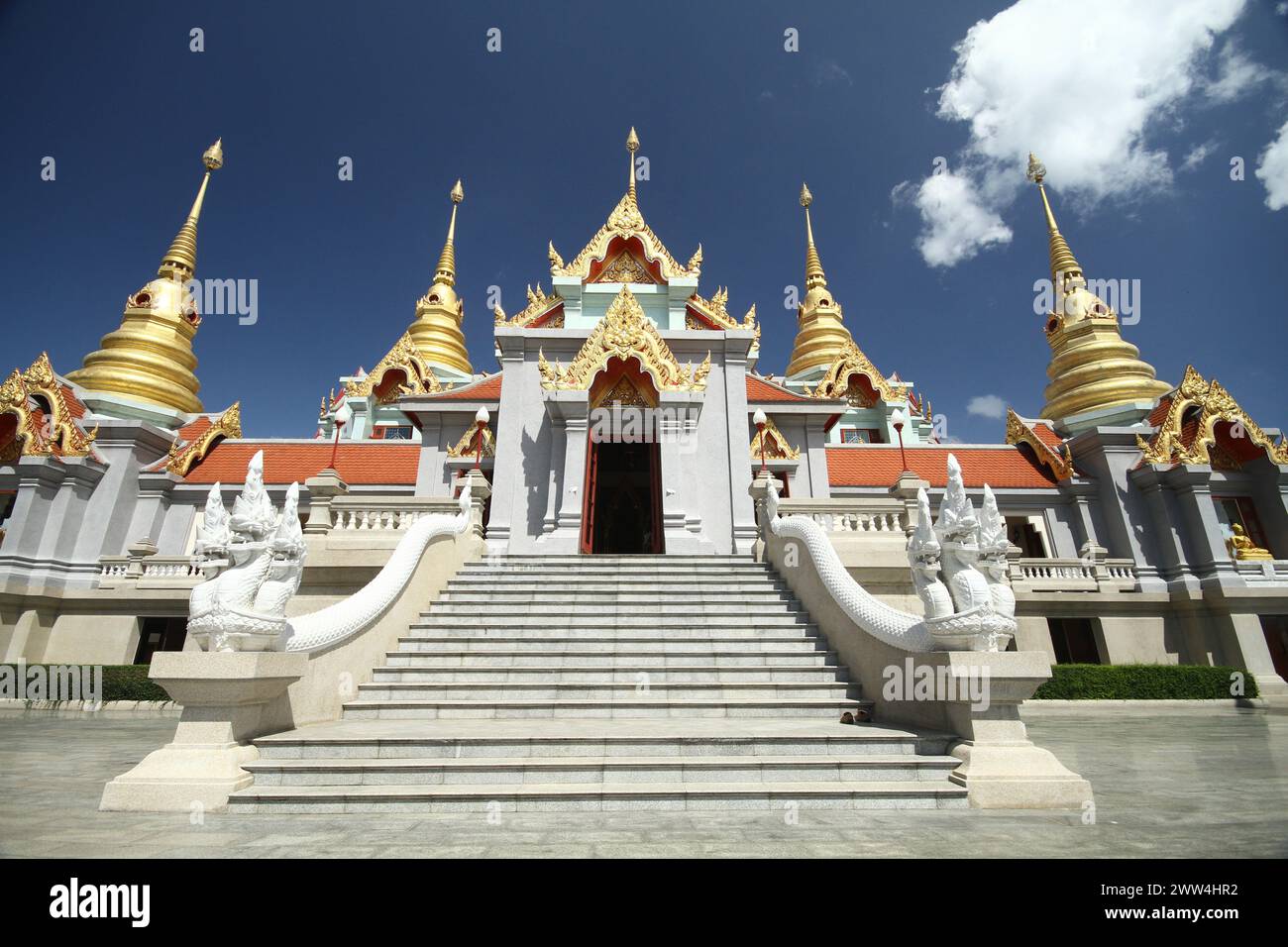 Tang sai temple hi-res stock photography and images - Alamy