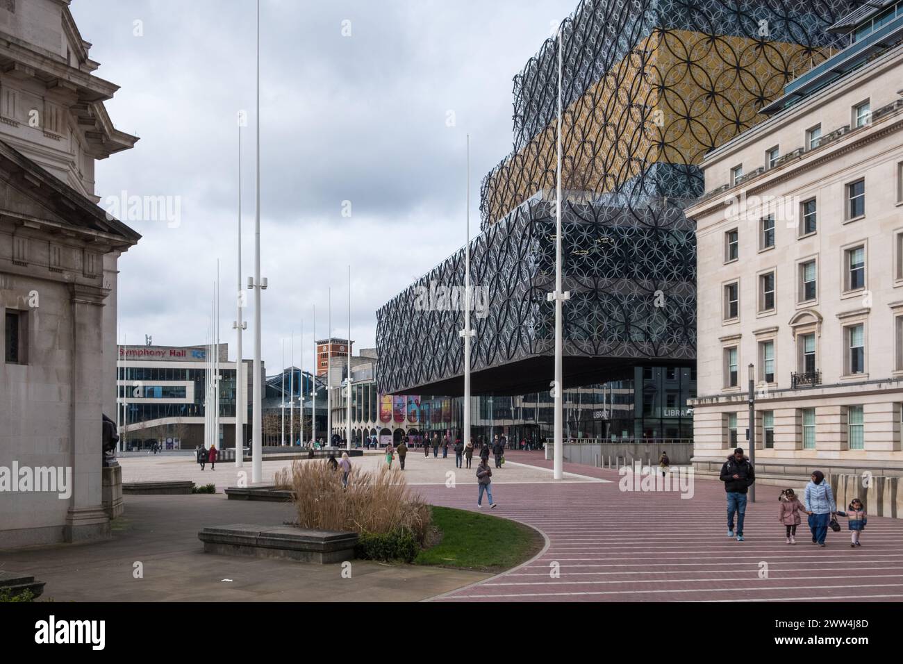 Public space birmingham hi-res stock photography and images - Alamy
