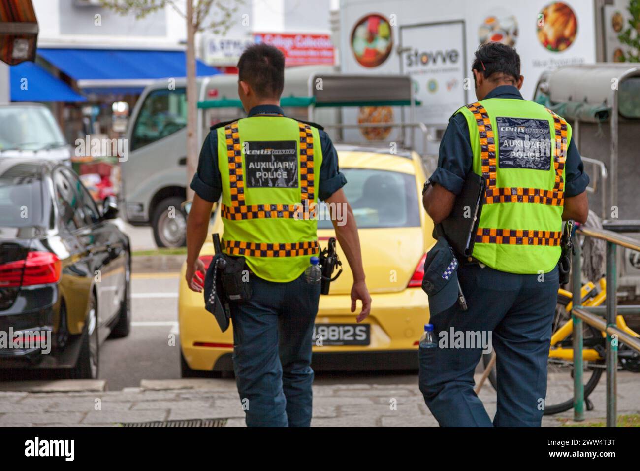 Singapore police force hi-res stock photography and images - Alamy