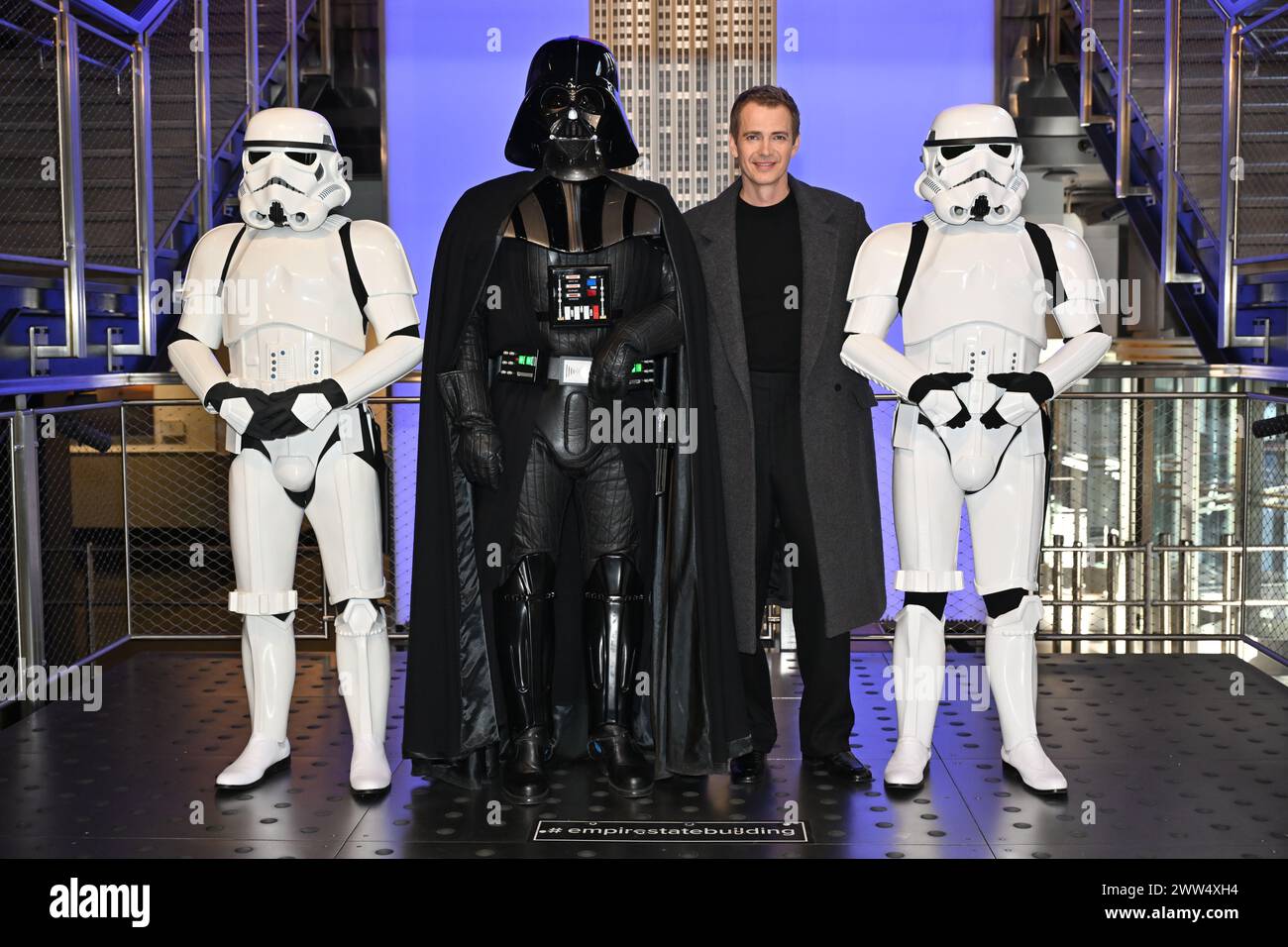 Hayden christensen darth vader hi-res stock photography and images - Alamy