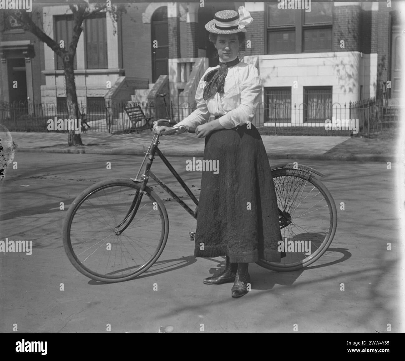 1890s bicycle hi-res stock photography and images - Alamy
