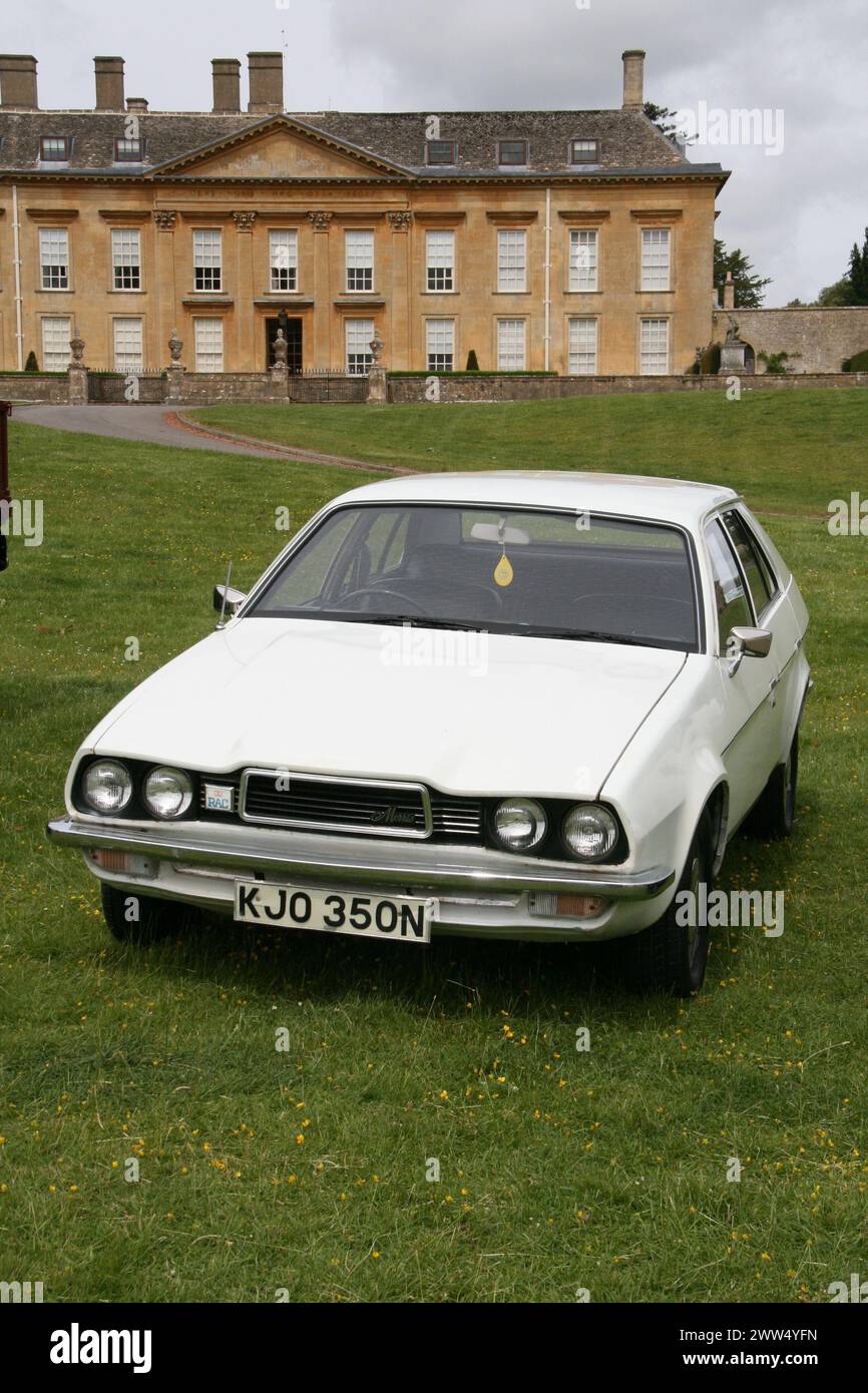 MORRIS 1800 CLASSIC CAR Stock Photo - Alamy