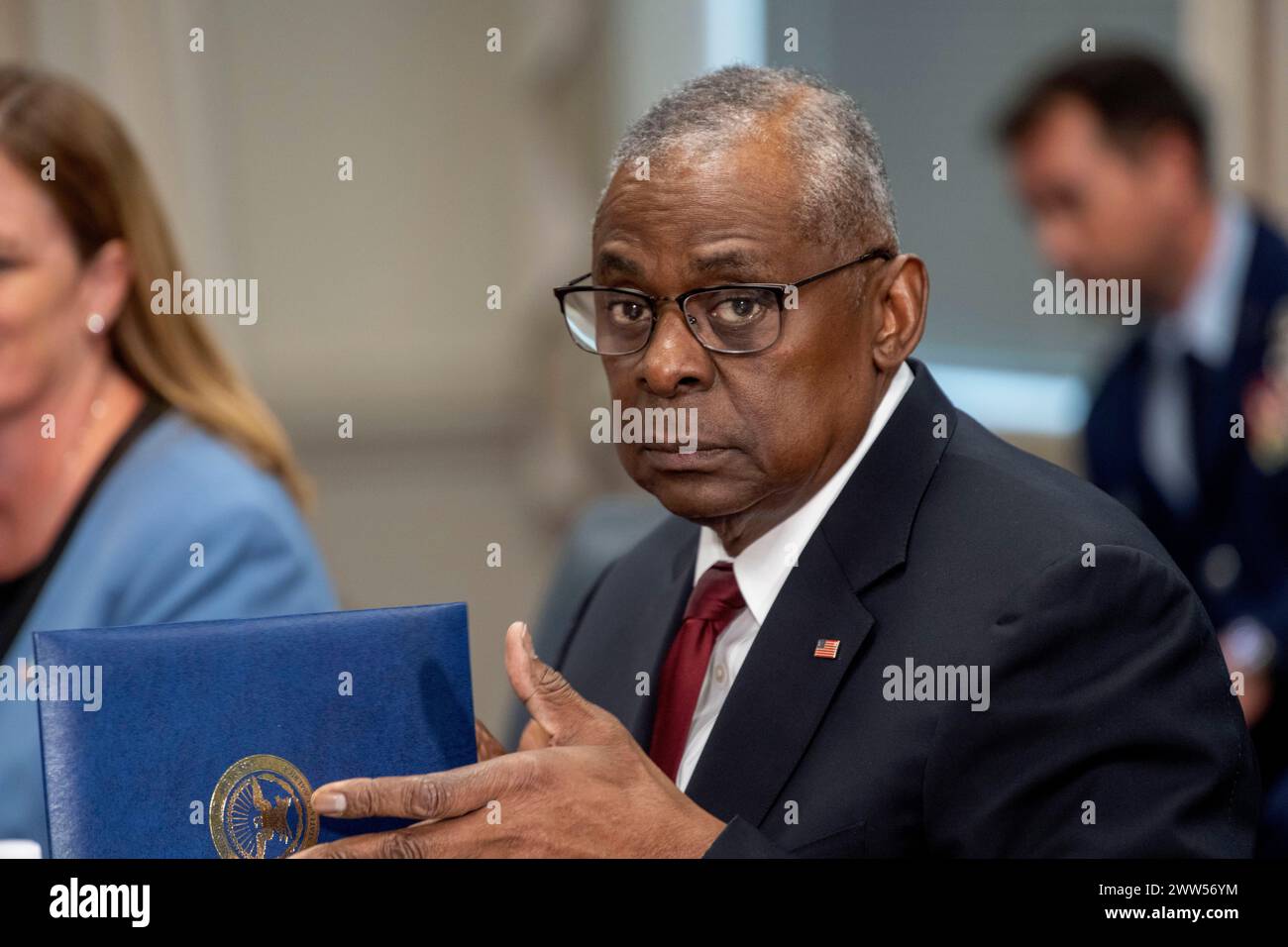Secretary of Defense Lloyd Austin meets with President of the Federated ...