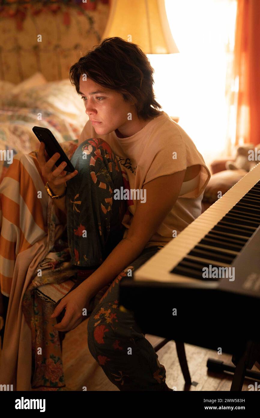 Florence pugh a good person hi-res stock photography and images - Alamy