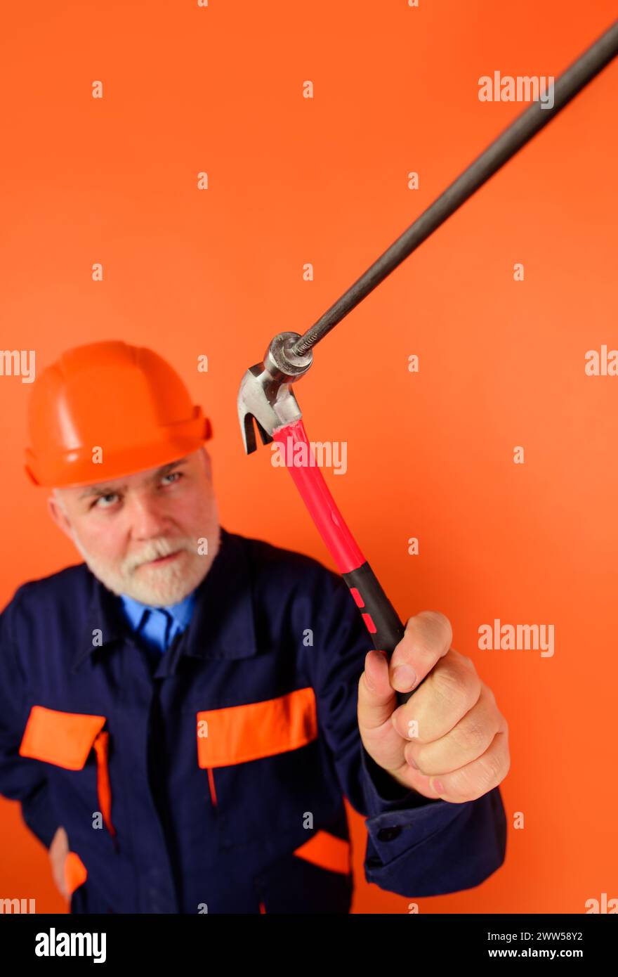 Hammer repair hi-res stock photography and images - Alamy