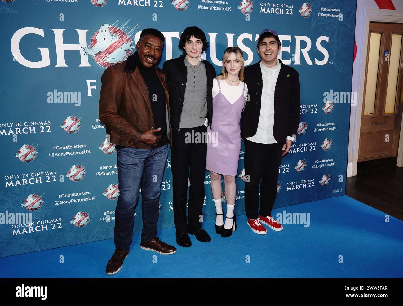Ernie Hudson, Finn Wolfhard, Mckenna Grace and Gil Kenan arrive for the ...